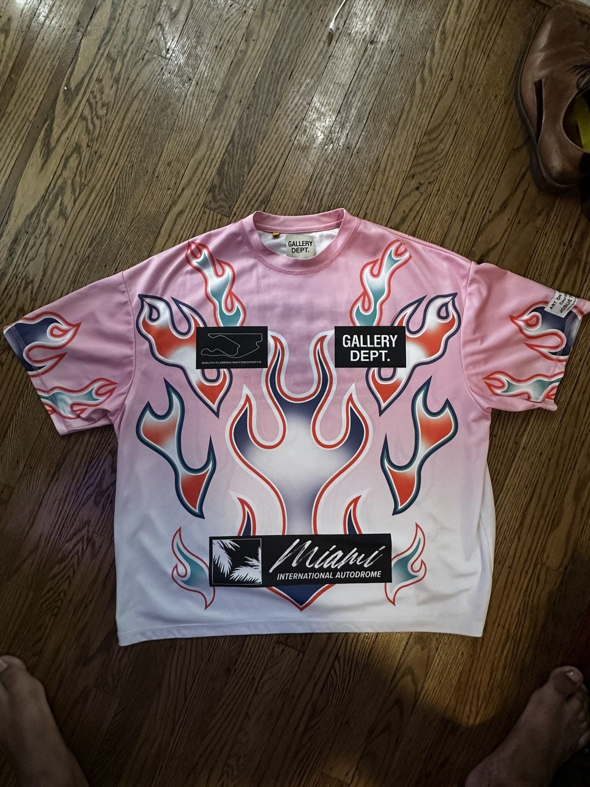 Formula 1 × Gallery Dept. Gallery Dept F1 collab Pink flame jersey ...