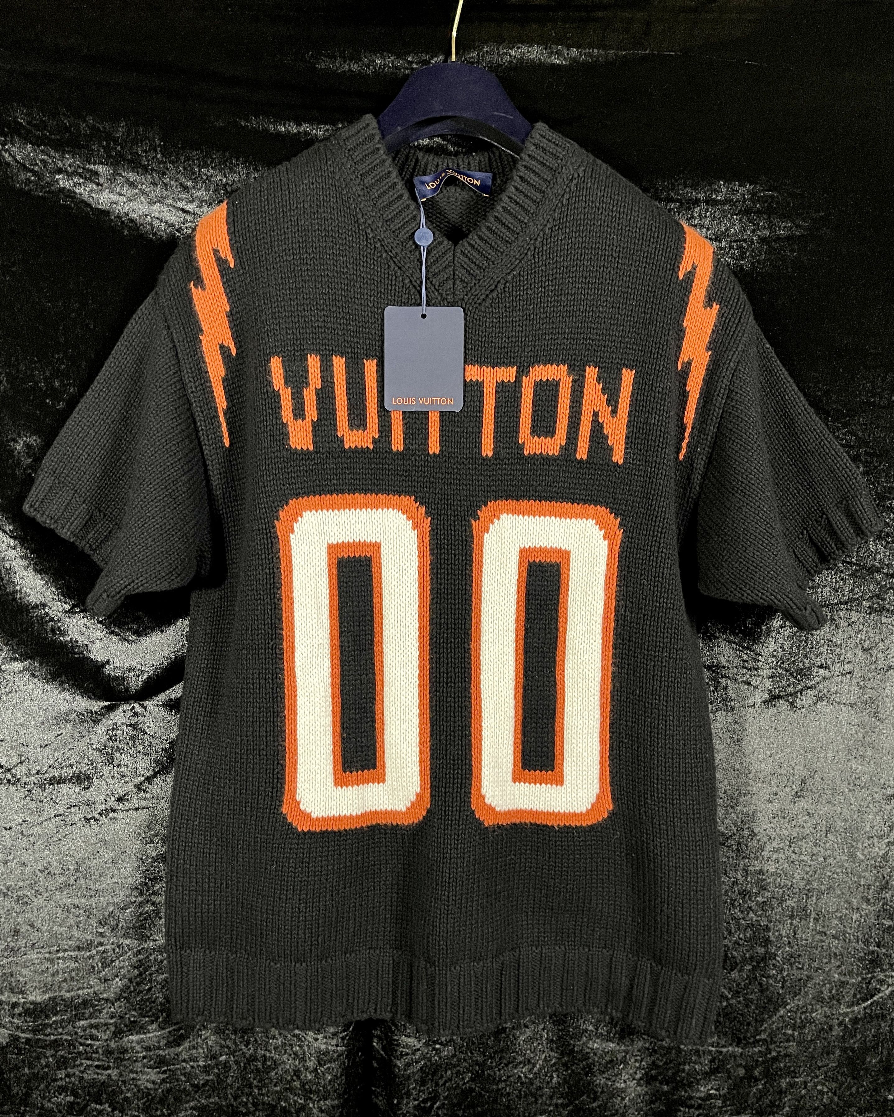 Louis Vuitton CHUNKY INTARSIA FOOTBALL SHORT SLEEVE KNIT T-SHIRT | Grailed