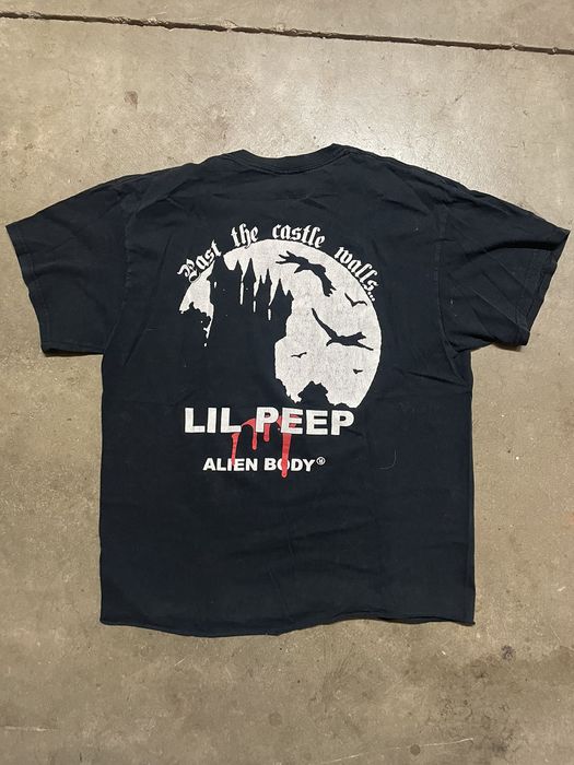 Pictureplane Alien Body Alien Body X Lil Peep Past the castle walls tee ...