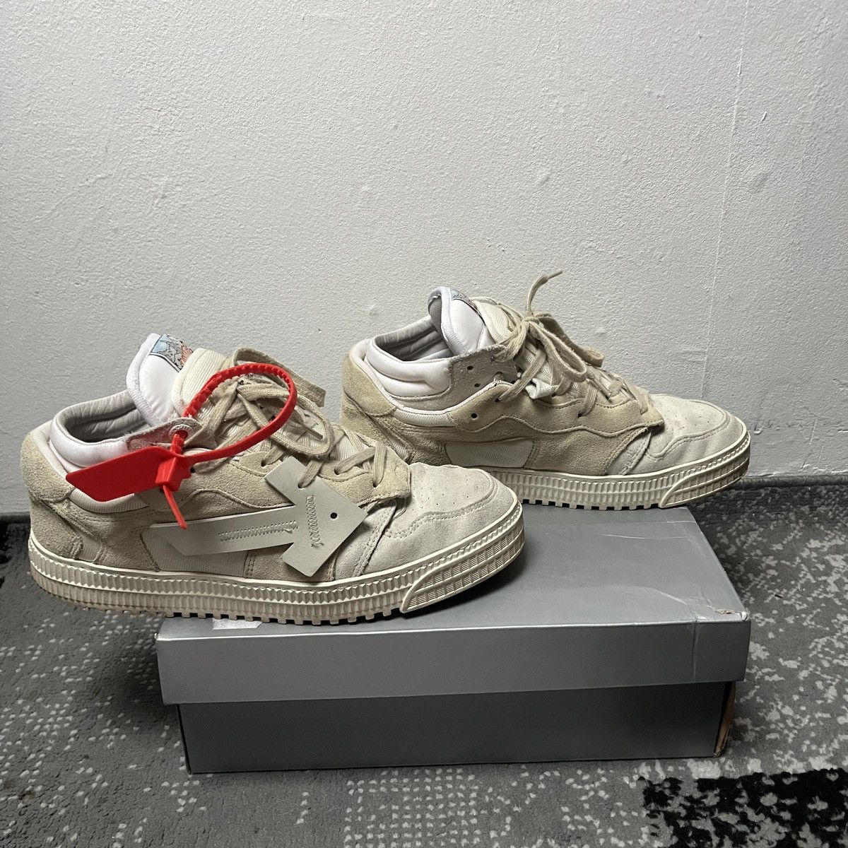 Off-White Off-White court low 3.0 | Grailed