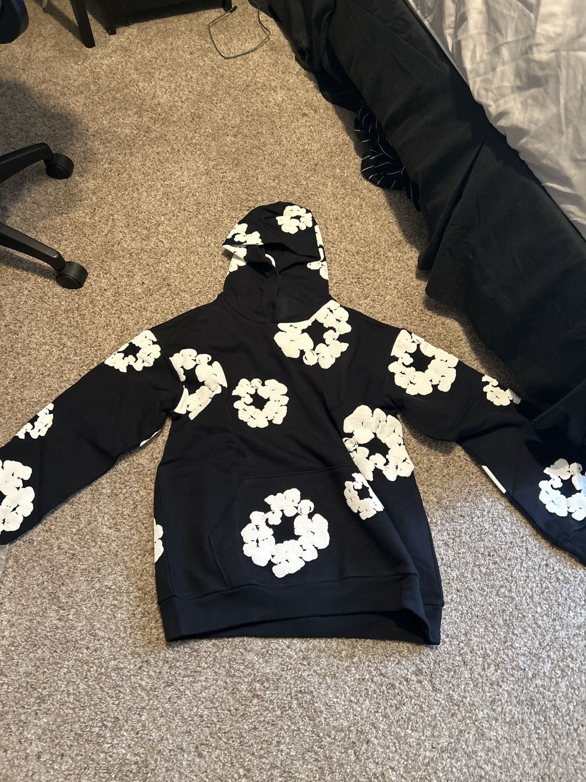 DENIM TEARS DENIM TEARS HOODIE ‘BLACK’ | Grailed