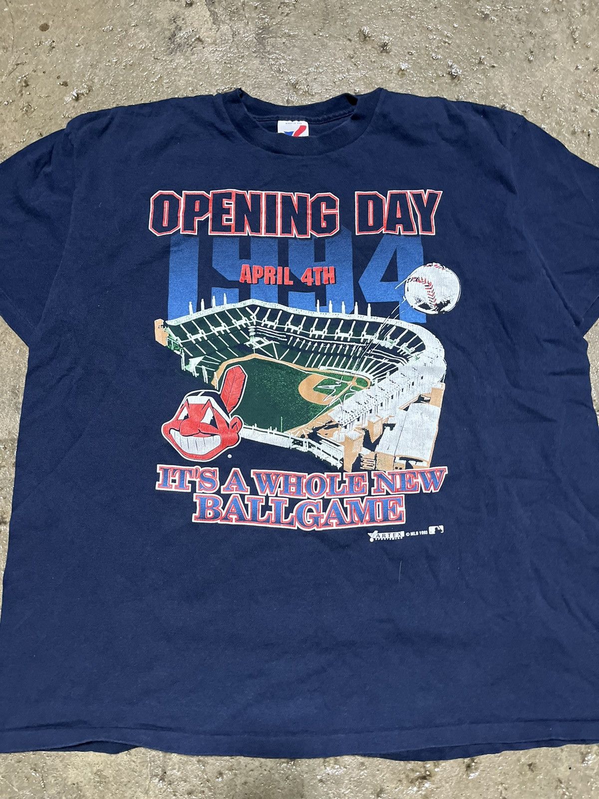 Vintage VINTAGE 90s CLEVELAND INDIANS MLB CHIEF WAHOO LOGO TEE BLUE | Grailed