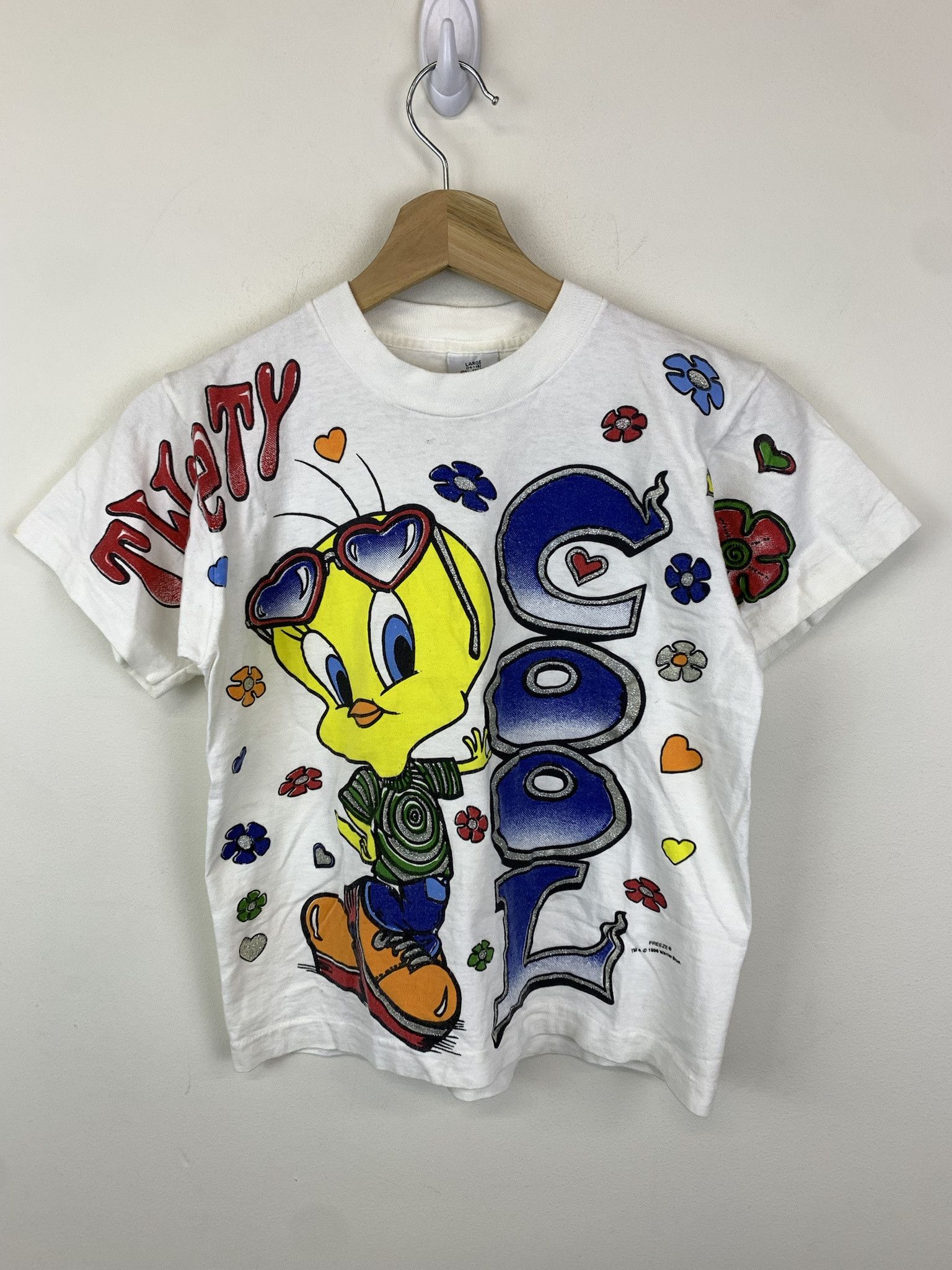 Disney × Vintage Vintage Tweety Cool AOP Floral Glitter Single Stitch ...