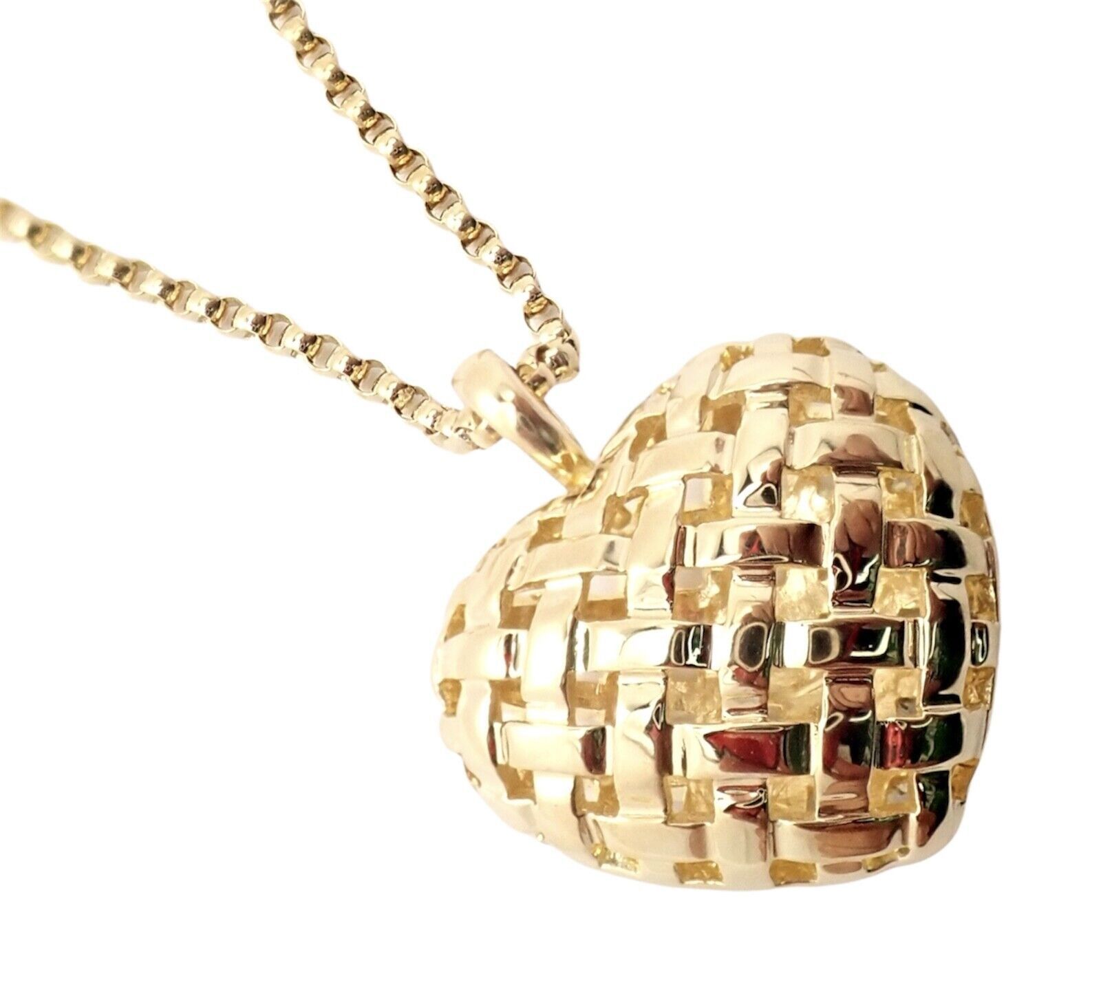 Tiffany & Co. 18k Yellow Gold Vannerie Basket Heart Necklace 30" 1996 ...