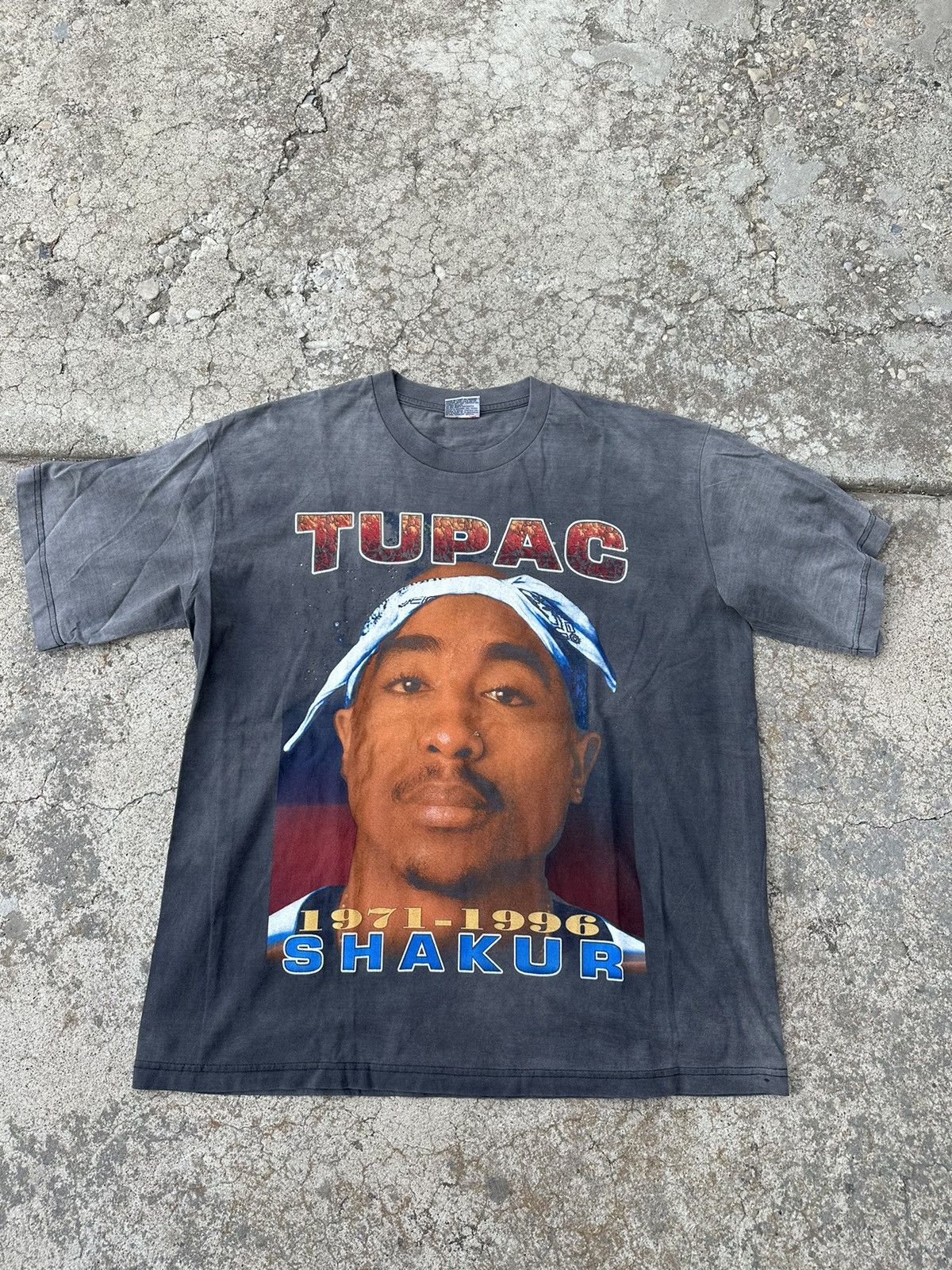 Rap Tees × Vintage Vintage 90’s Tupac Shakur Memorial Tee Shirt | Grailed