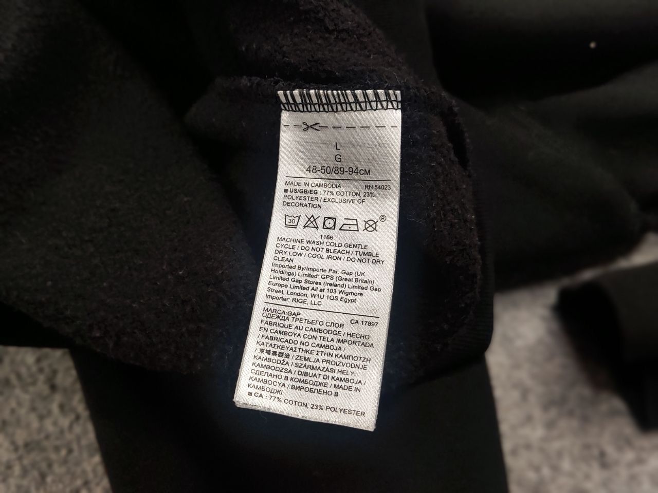 Gap × Streetwear × Vintage Vintage Gap Black Logo Classic Zip Hoodie Y2K Hype Style | Grailed