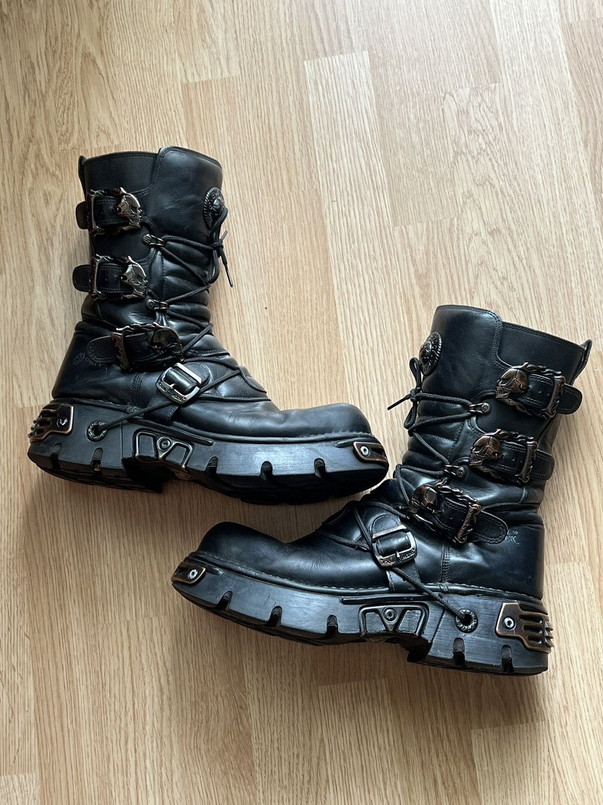 New Rock × Vintage NEW ROCK Reactor Classics Boots with Skull Buckles ...