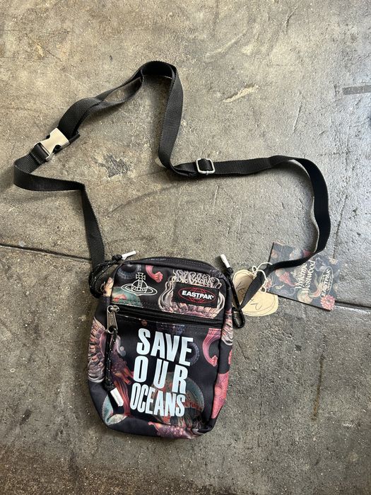 Vivienne Westwood Brand New Vivienne Westwood EastPak over the shoulder ... Vivienne Westwood Brand New Vivienne Westwood EastPak over the shoulder ...
