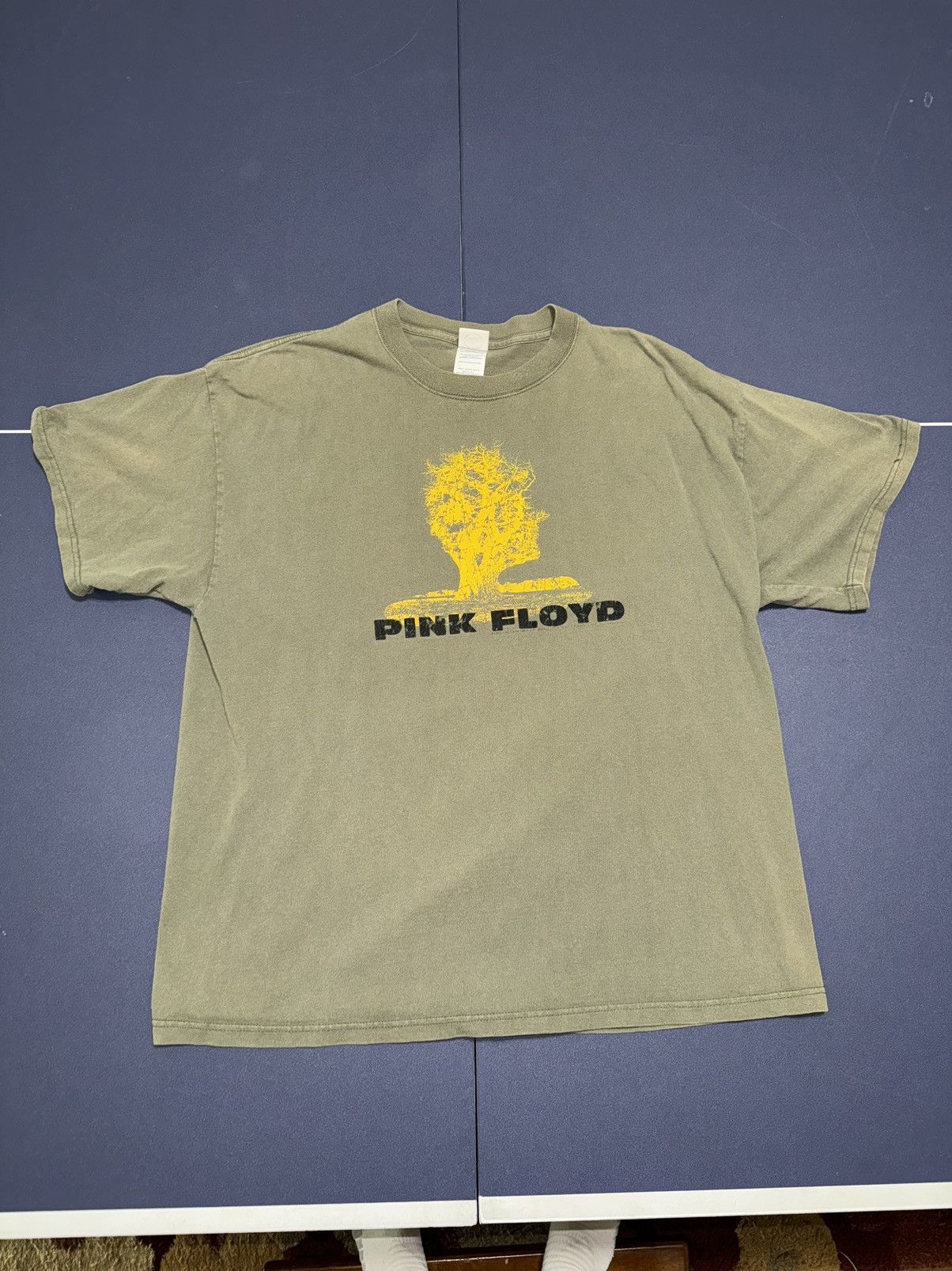 Pink Floyd × Vintage Vintage 2005 Pink Floyd Tree of Half Life Y2K ...