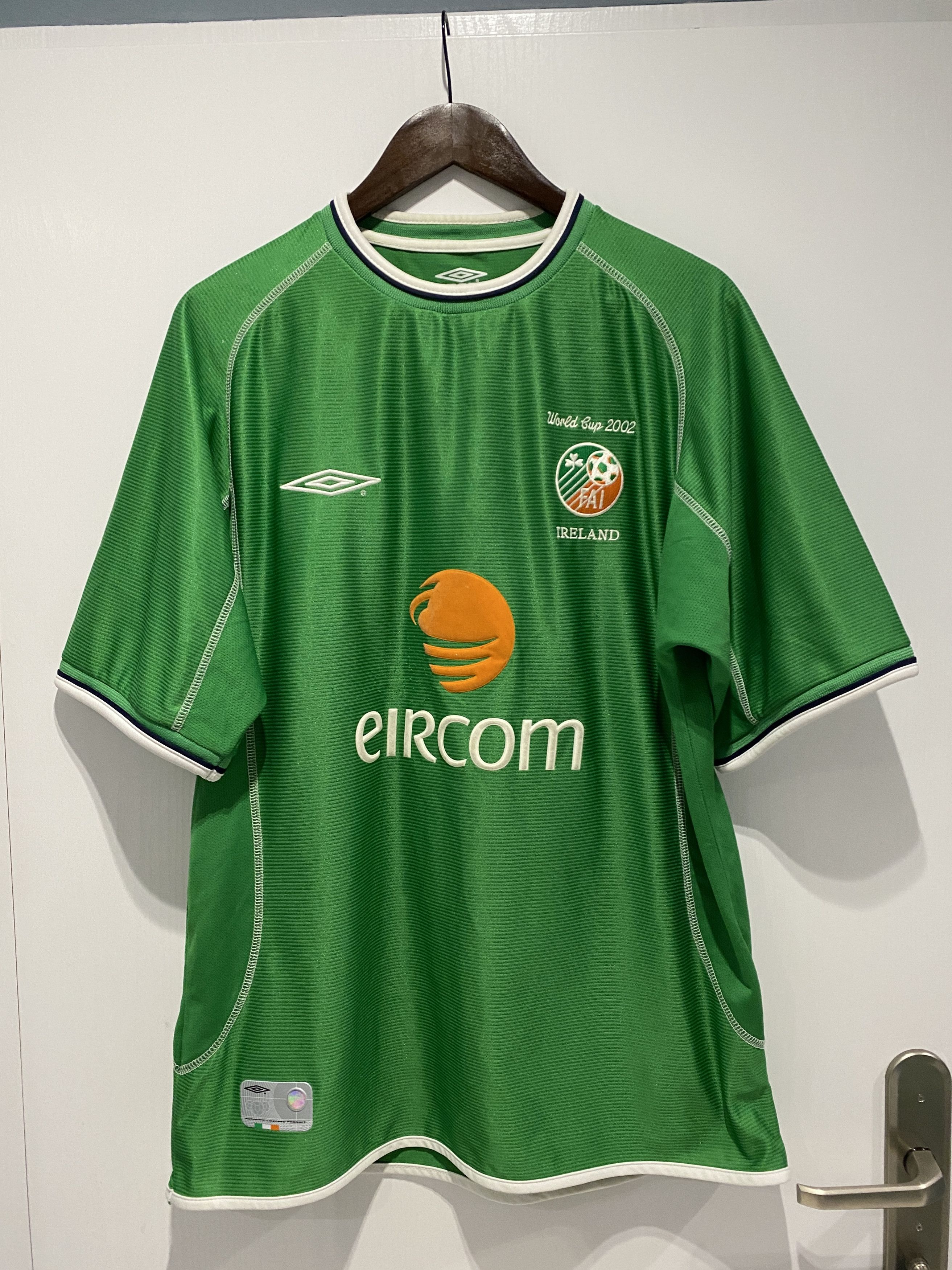 Umbro Ireland FAI 2002 World Cup football soccer Umbro jersey L | Grailed