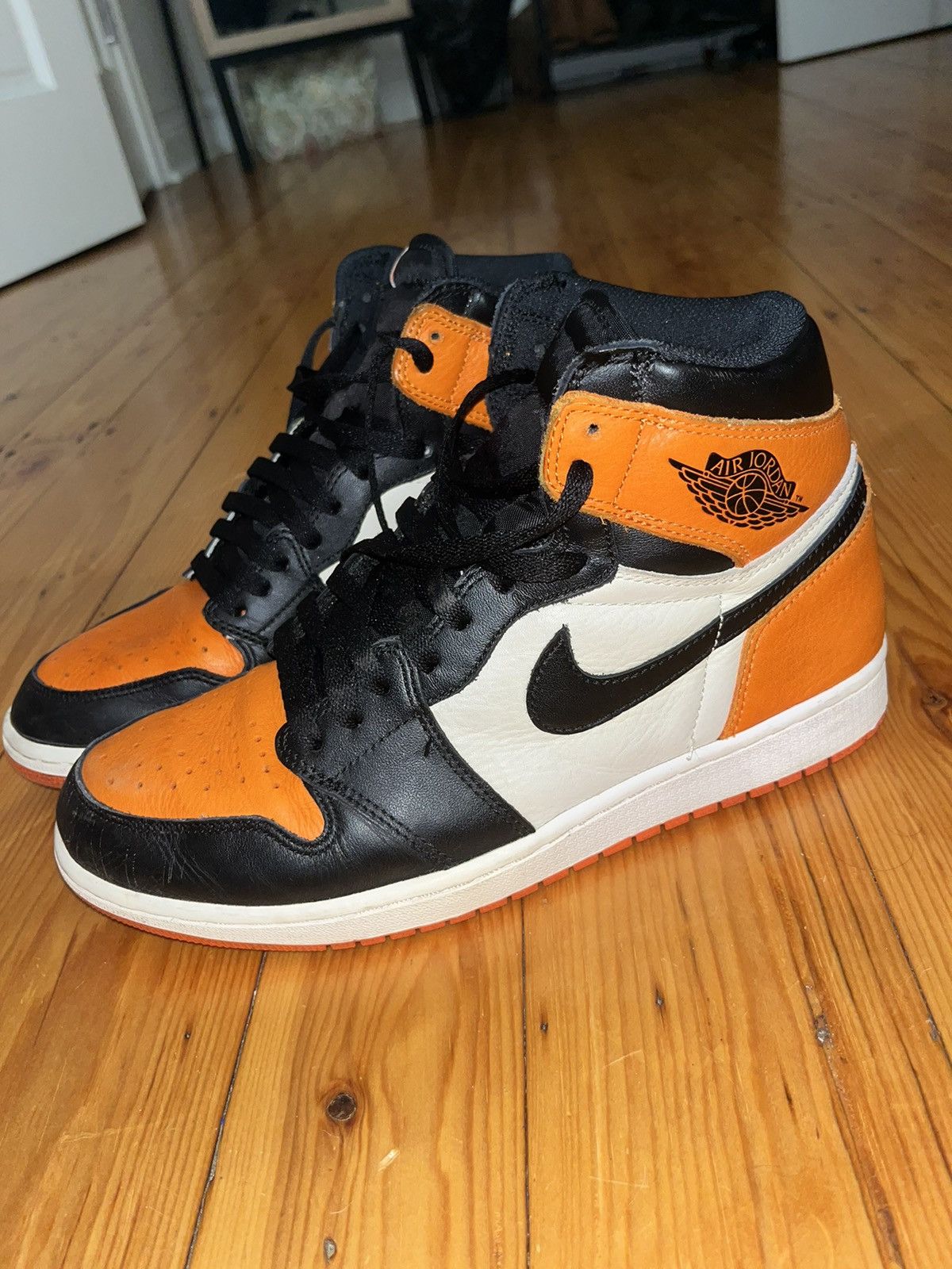 Jordan Brand × Nike Air Jordan 1 High OG Shattered Back Board | Grailed