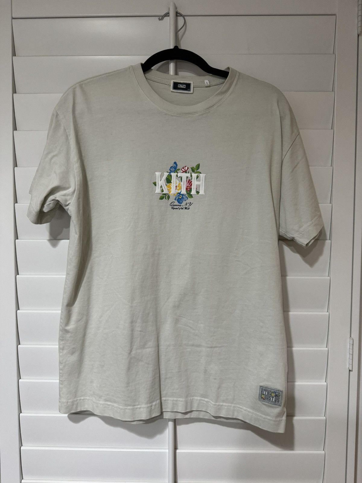Kith Kith Western Floral Tee Sandrift | Grailed