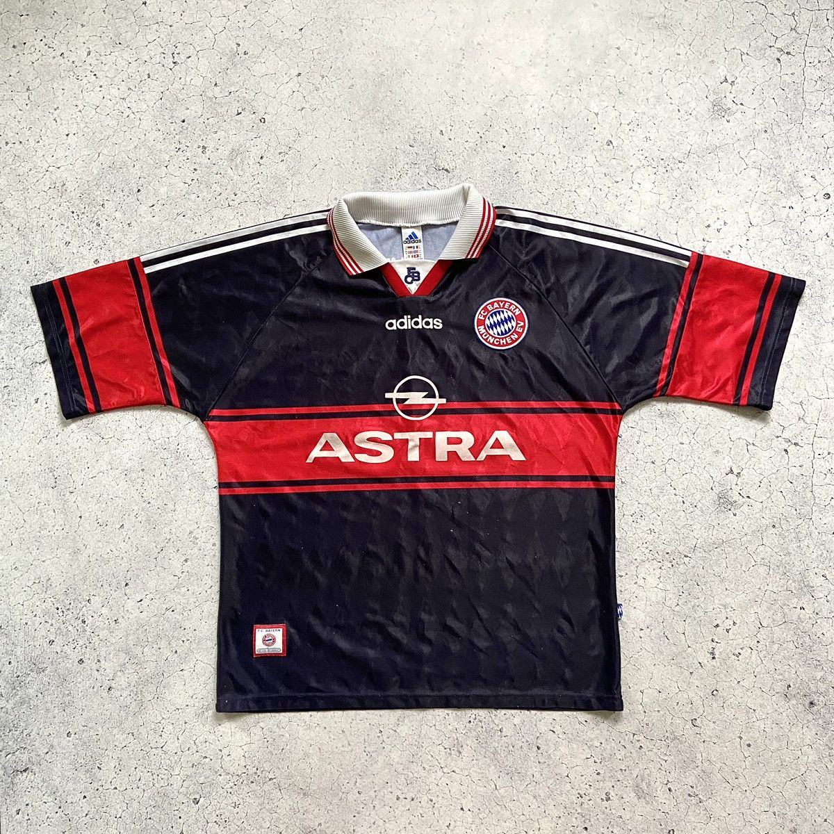 Adidas × Vintage Adidas Bayern Munchen 97-99 Astra Collectible Soccer ...