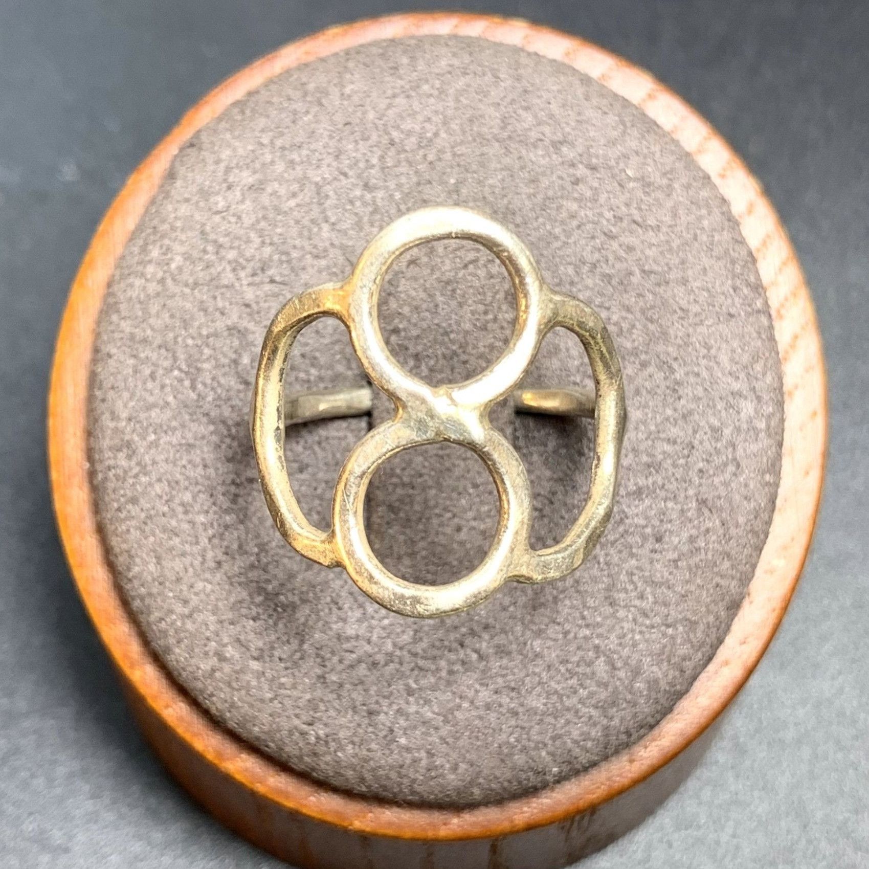 Vintage VTG Sterling Silver 925 Figure of 8 Freeform 1.25mm Band Rin ...