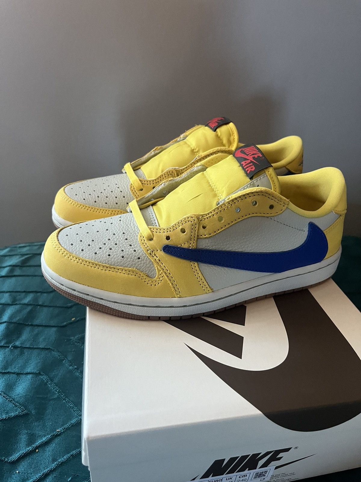 Nike Air Jordan 1 low Travis Scott Canary | Grailed