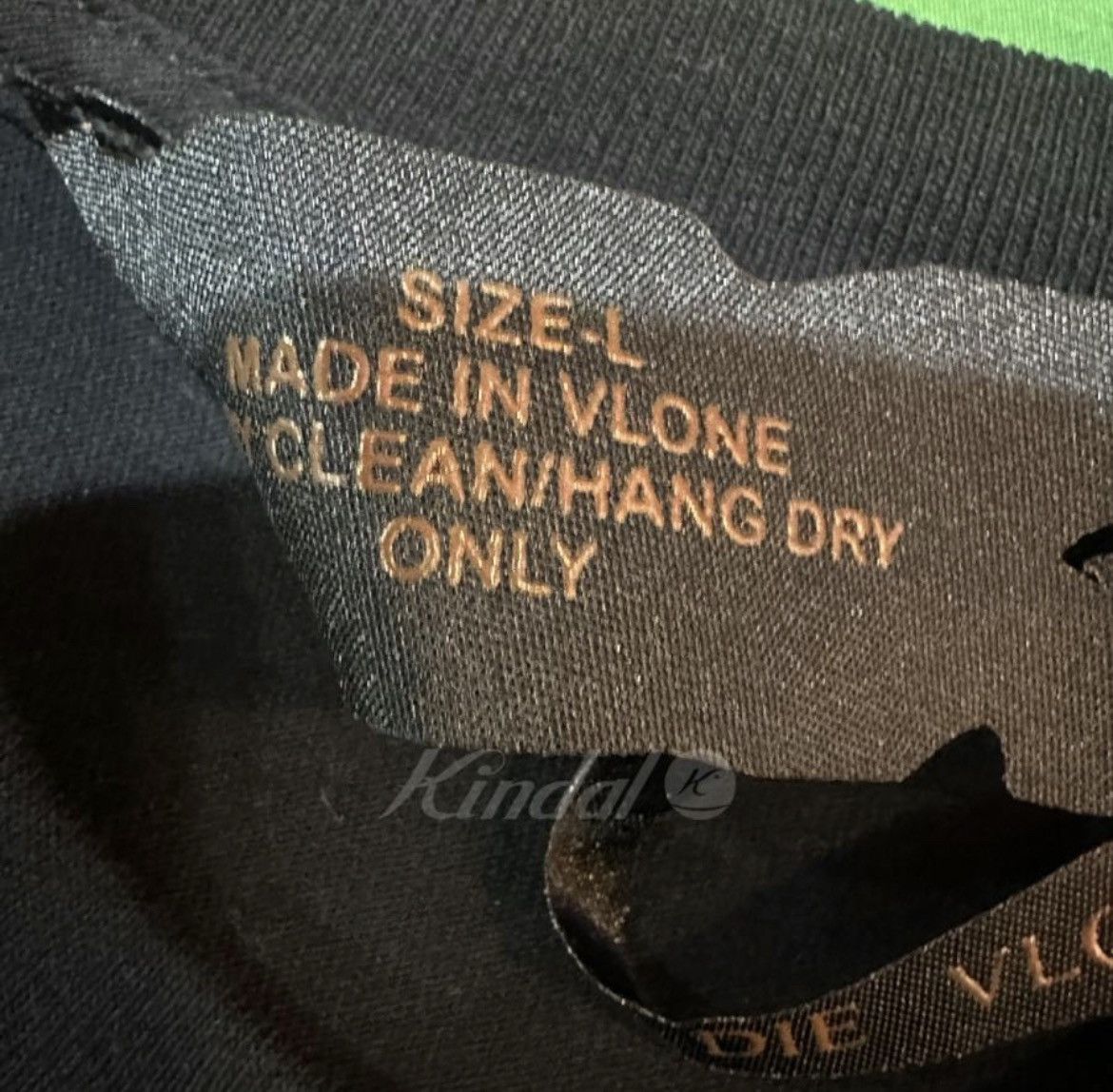 Vlone Vlone Vintage Gun shot Smile sampling Tee size L | Grailed