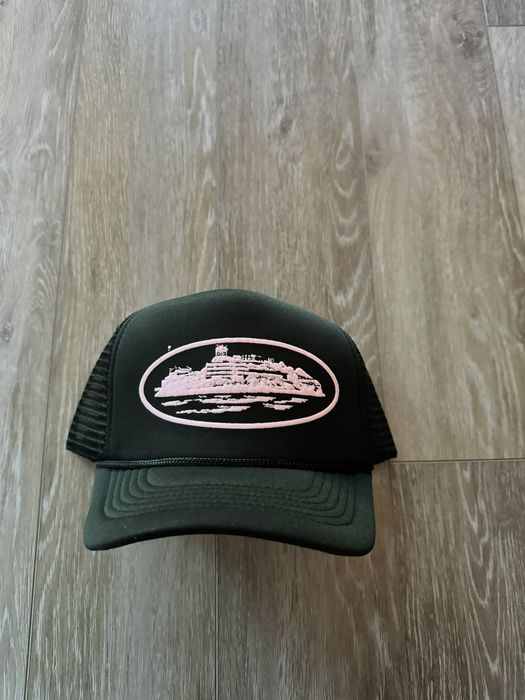 Corteiz Corteiz Alcatraz Premium Trucker Hat | Grailed