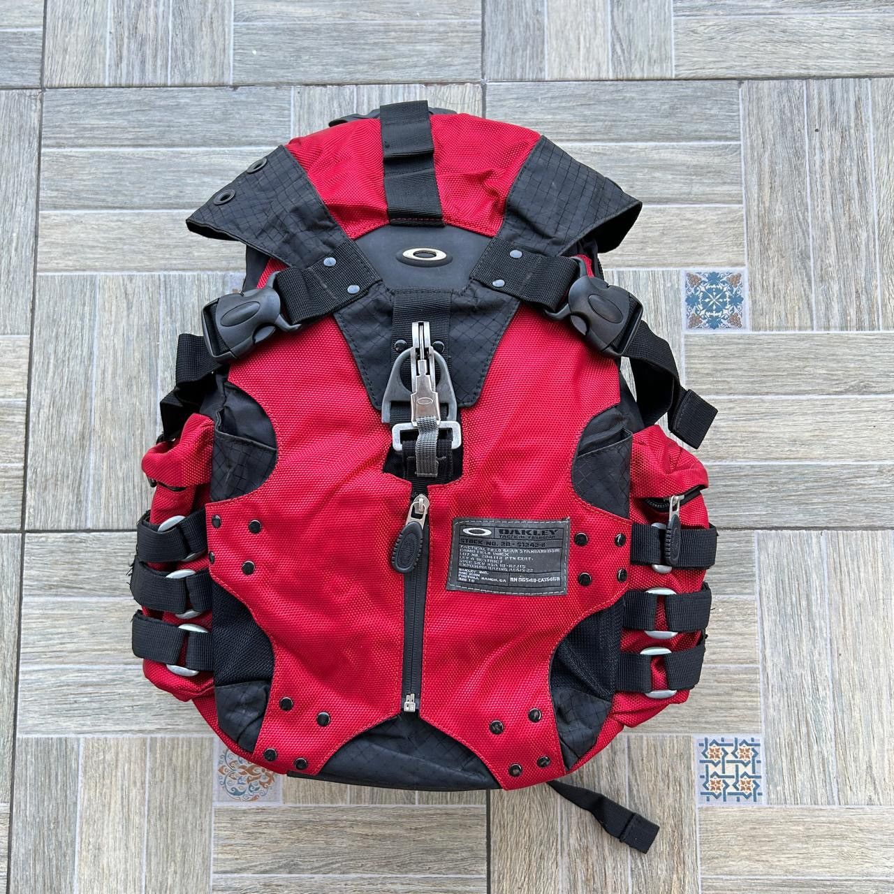 Vintage Vintage Oakley factory pilot bagpack | Grailed