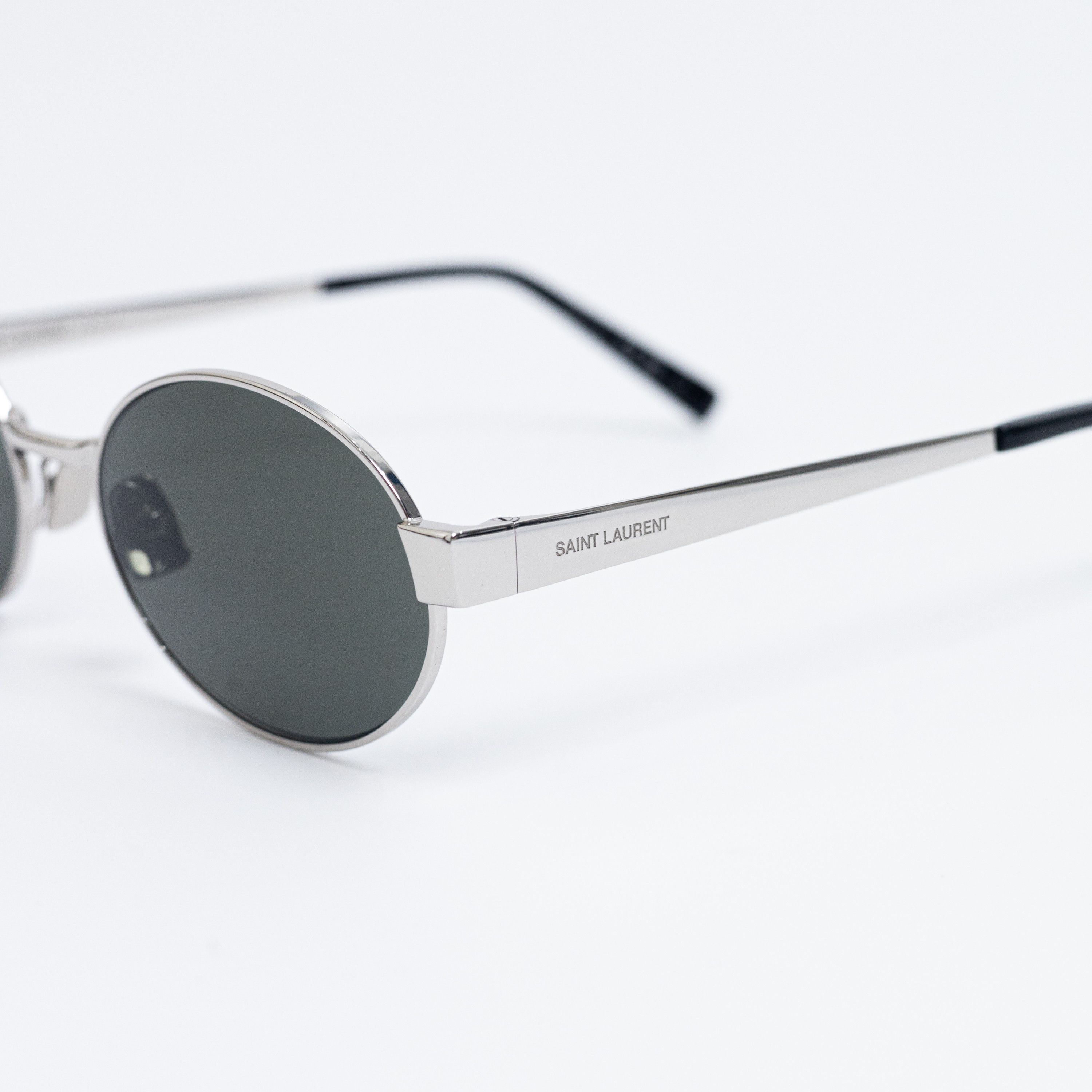 Saint Laurent Paris SAINT LAURENT SL 692 OPT-002 SILVER | Grailed