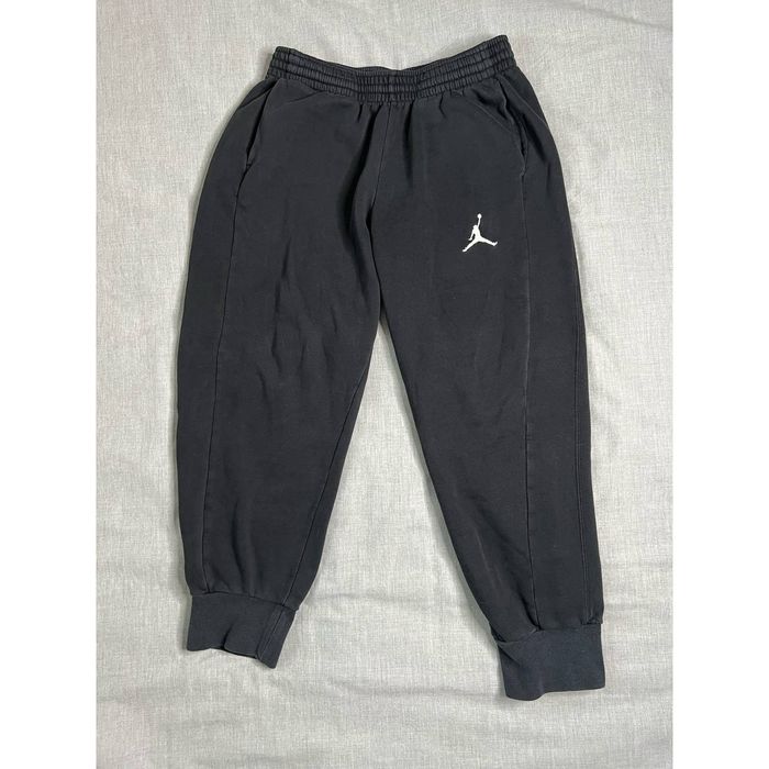 Jordan Brand Air Jordan Black and White Jogger Sweatpants Large | Grailed