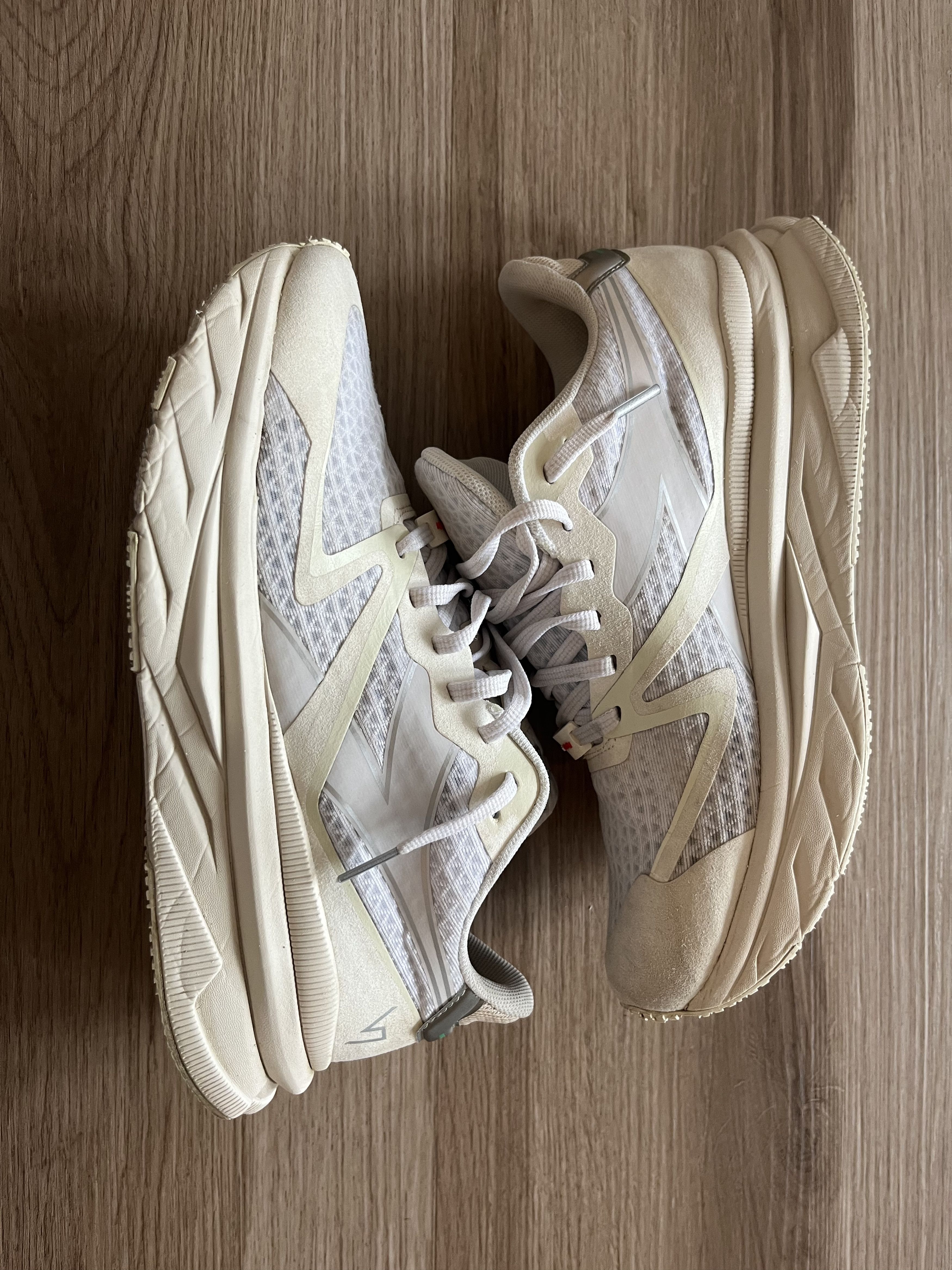 Diadora ATOMO V7000 | Grailed