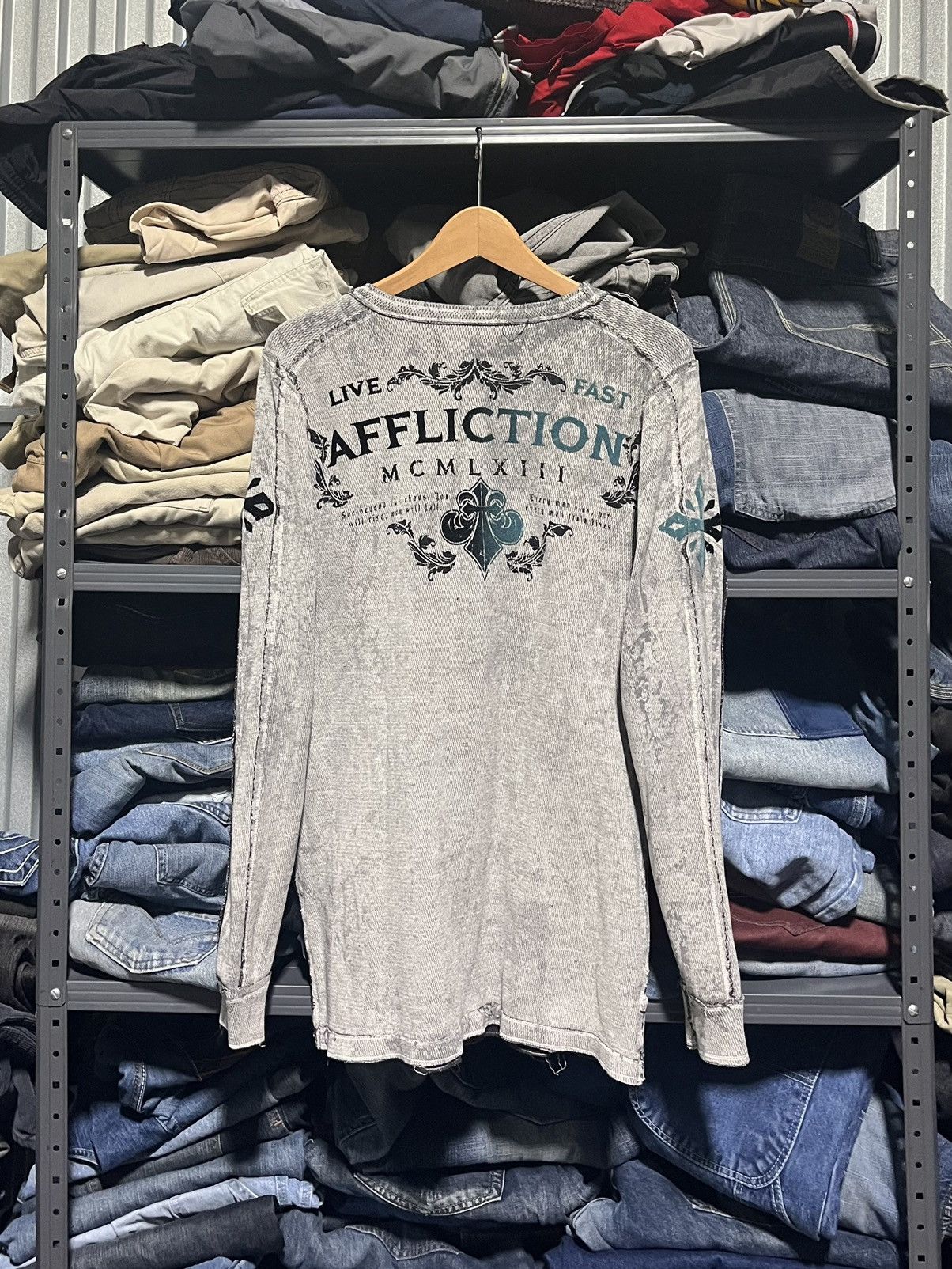 Affliction × Tapout × Vintage Crazy Y2K Affliction Thermal Longsleeve ...