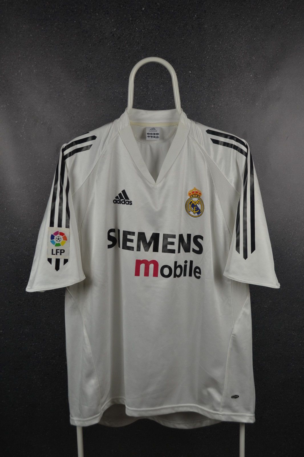 Adidas Real Madrid 2004 Home Football Shirt Adidas Soccer Vintage | Grailed
