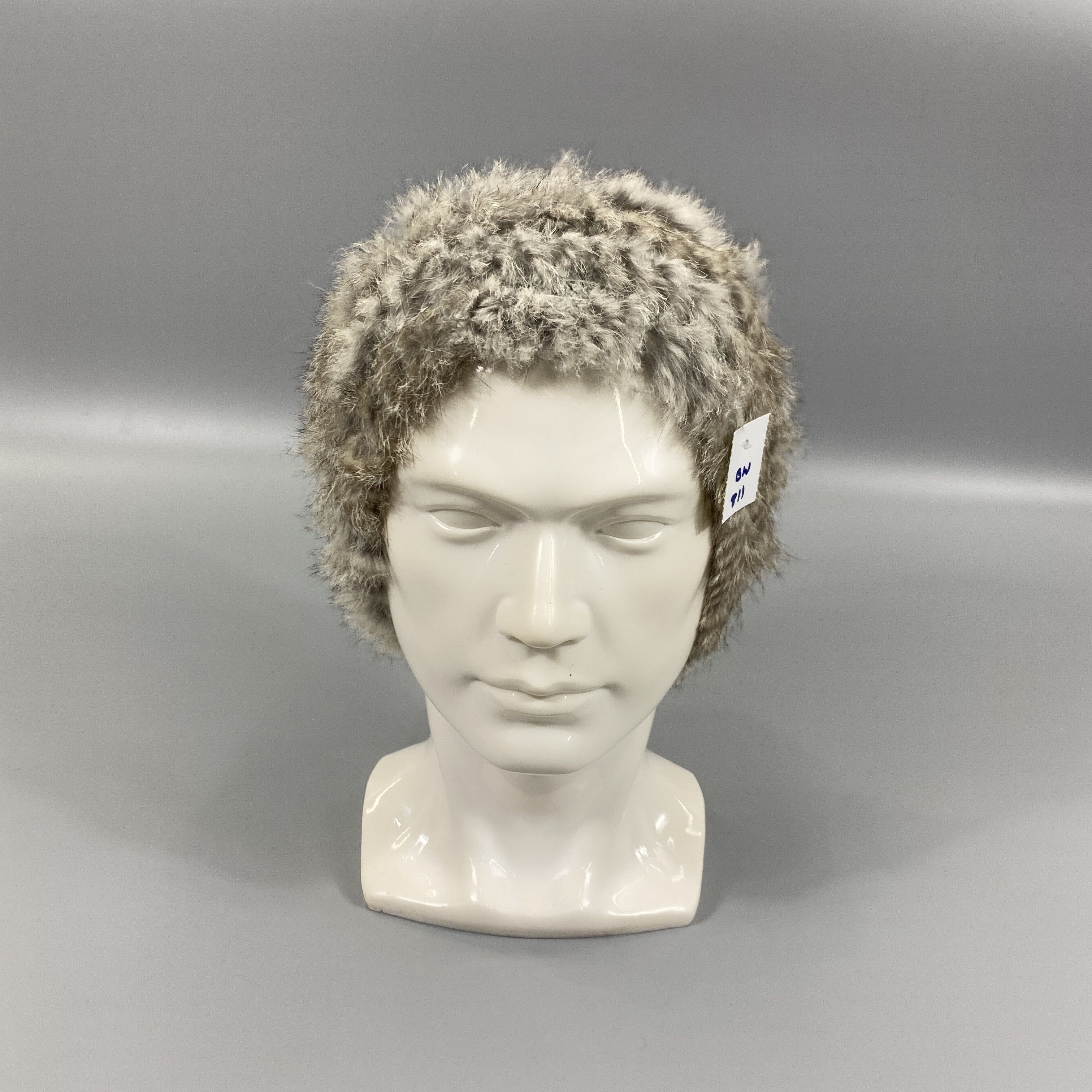 Vintage Mammut Fur Beanie Hat -BN811 | Grailed