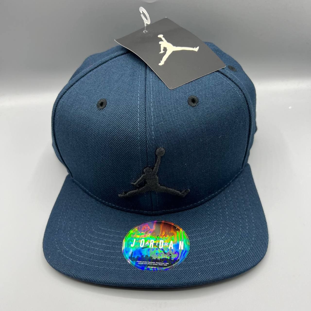 Jordan Brand Air Jordan Hat Men Embroidered Black Logo Snap Back Cap ...