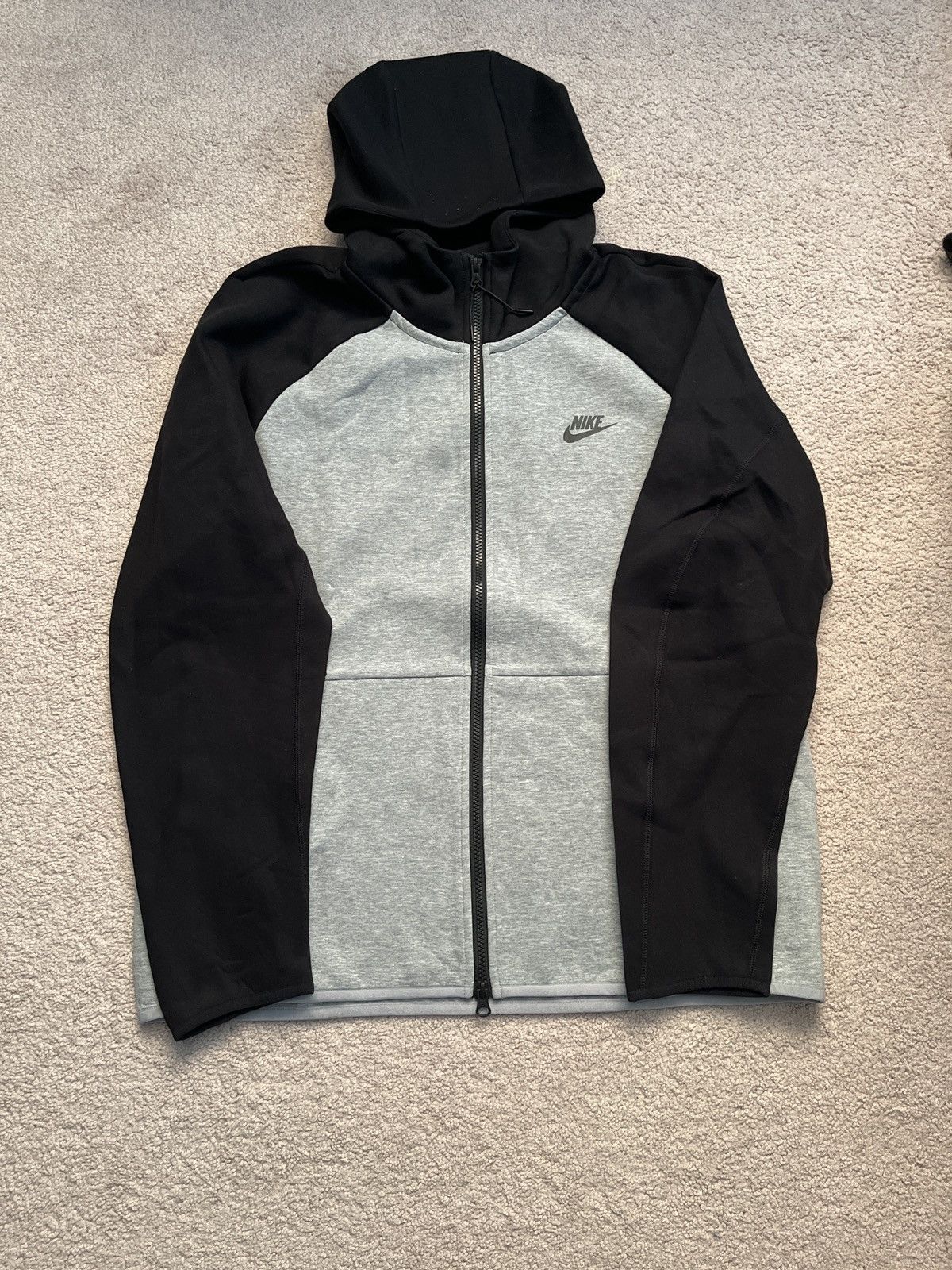 Nike Nike Tech Fleece old season top | Grailed