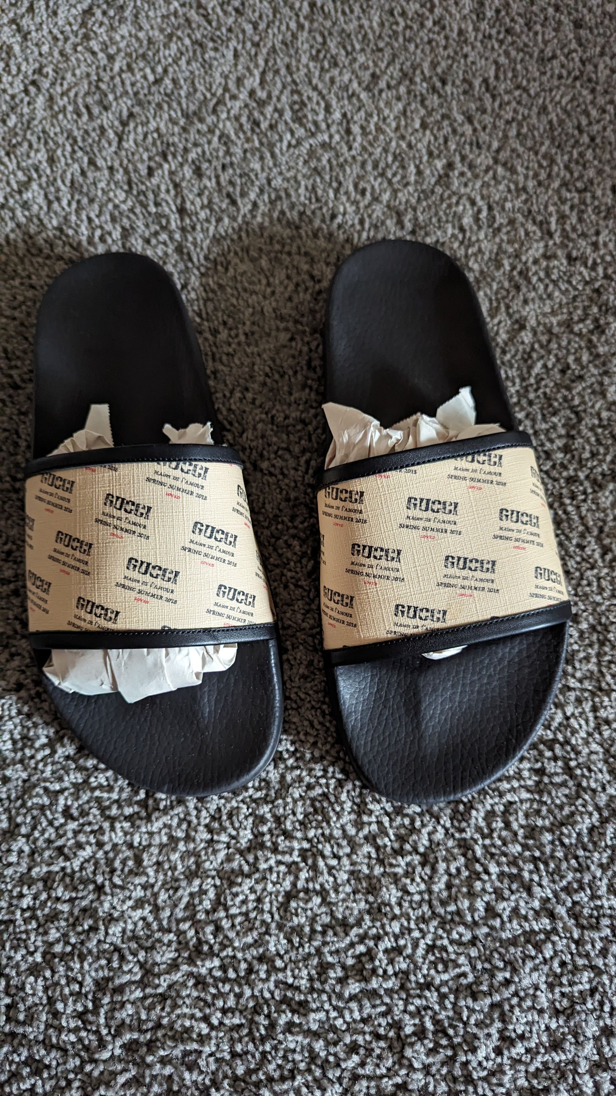 Gucci Gucci stamp print slides | Grailed