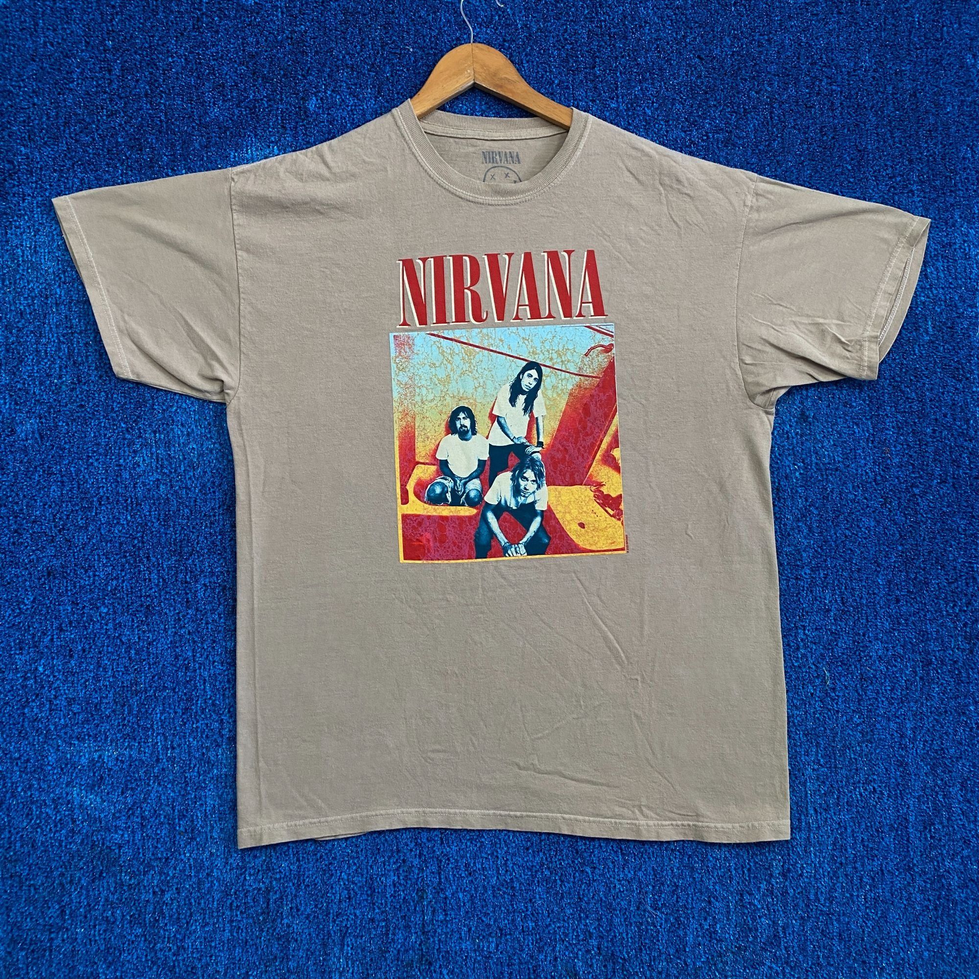 Kurt Cobain × Nirvana × Streetwear Nirvana Bathroom Maxi Poster Grunge ...