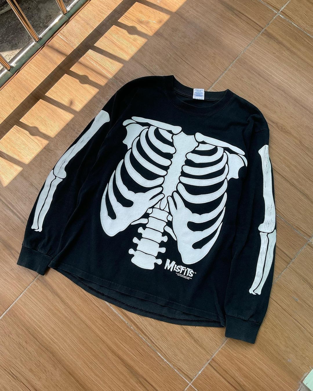 Vintage 1997 MISFITS SKELETON LONG SLEEVE VINTAGE 90'S | Grailed
