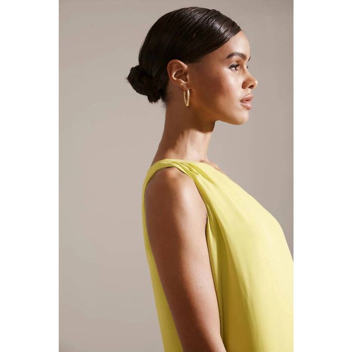 Krisa Layered One Shoulder Dress In Yellow | Grailed