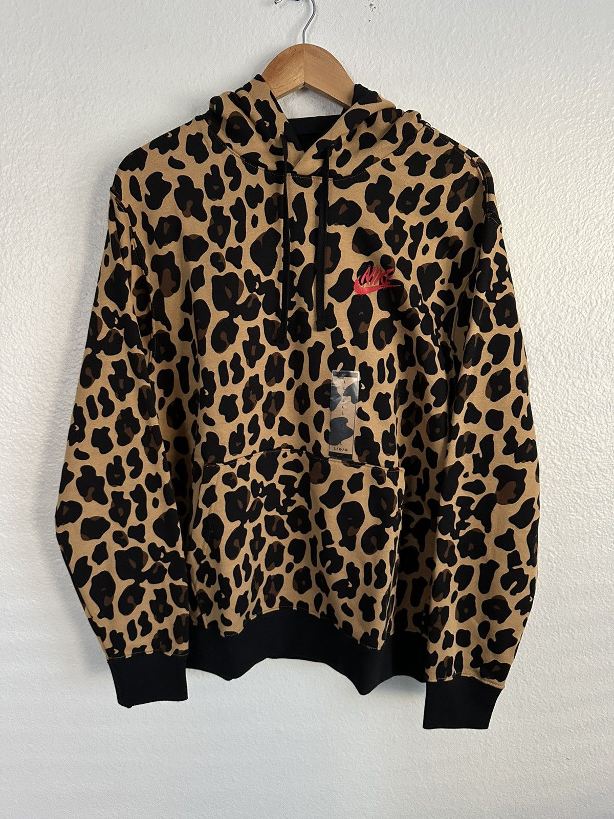 Nike × Streetwear Nike Sportswear Animal Leopard Print Fleece Hoodie ...