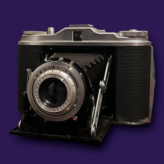 A.F.F.A. Vintage 1950s Agfa Isolette 1 Folding Camera | Grailed