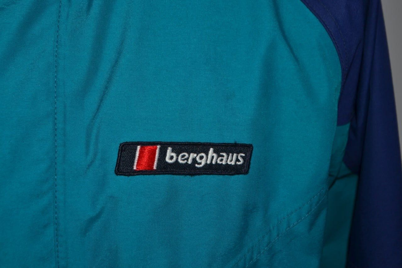 Berghaus × Vintage Vintage Berghaus Gore-Tex Jacket Windbreaker Women’s ...