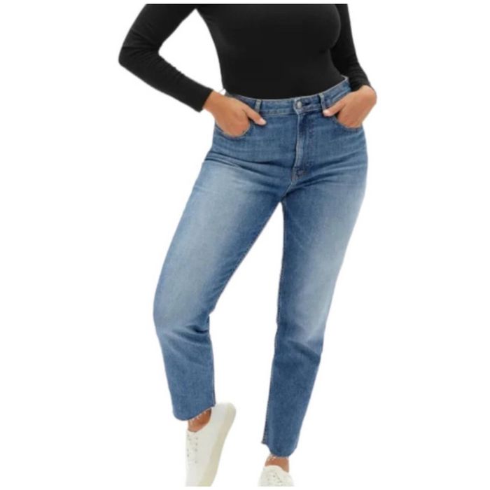 Everlane Everlane The Cheeky Jean High Rise Medium Wash Denim 35R | Grailed