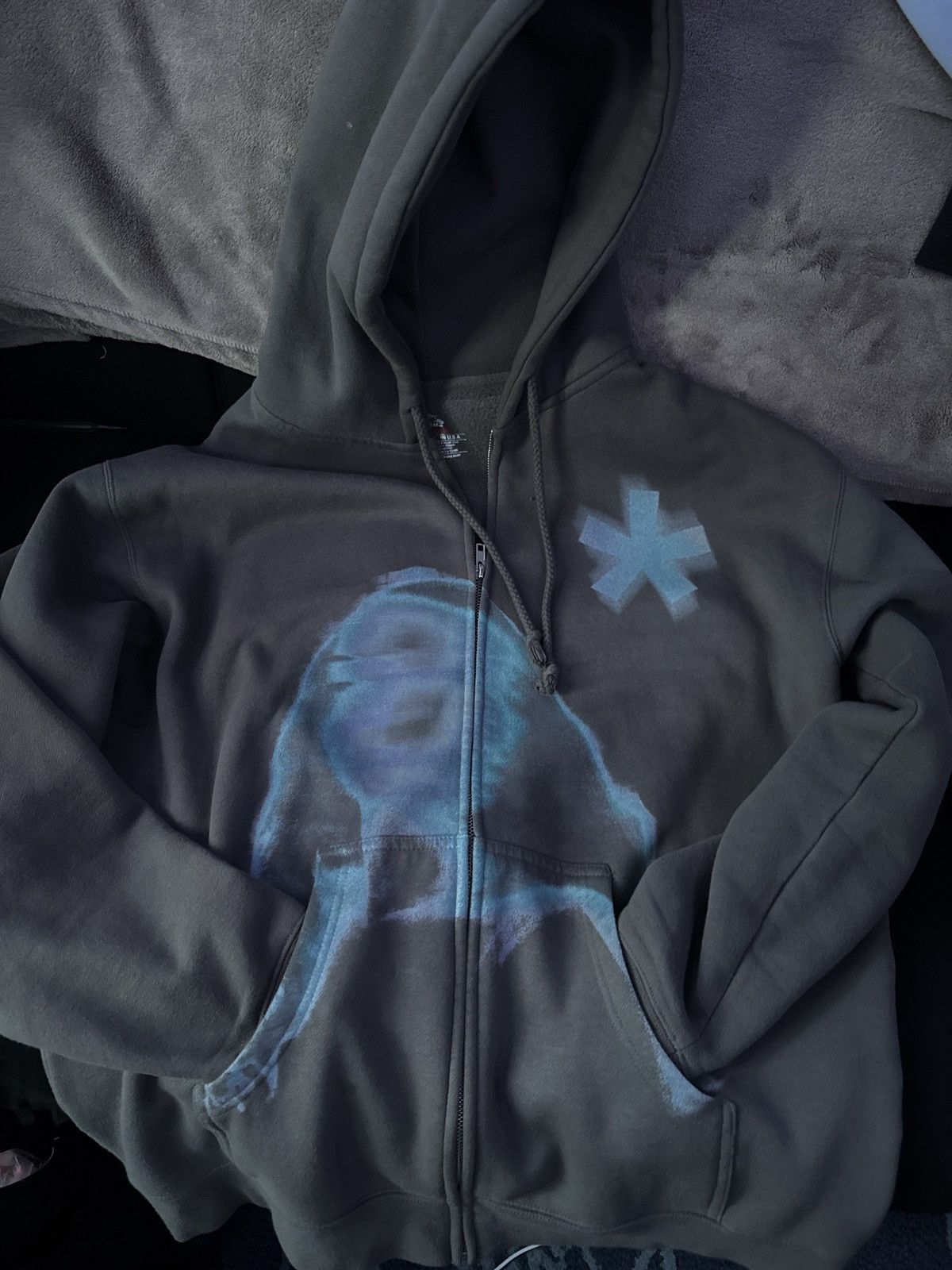 Made In Usa × Streetwear × Vintage “Opium Girl” Large Zip-up Hoodie ...