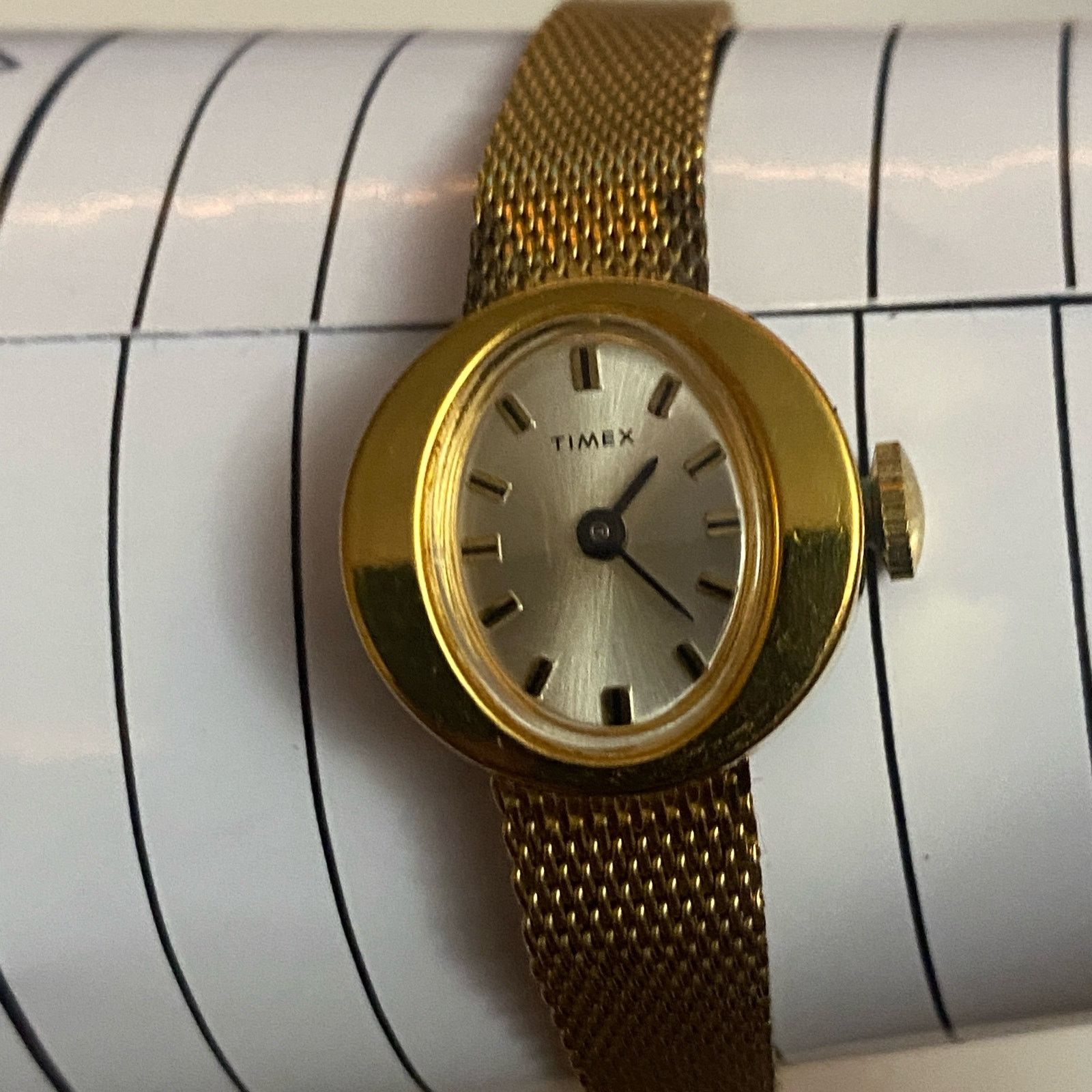 Timex Ladies Timex Gold Tone Stainless Steel Oval Watch Ticks Well ...