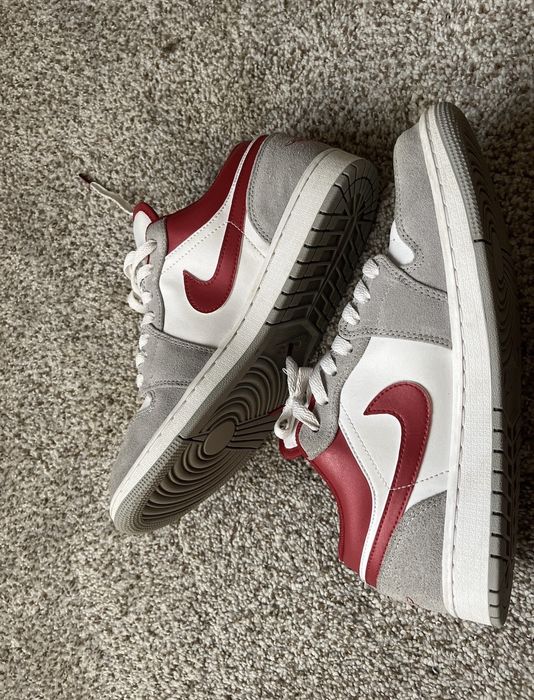 Nike Jordan 1 Low SE Light Smoke Grey Gym Red Men's | Grailed