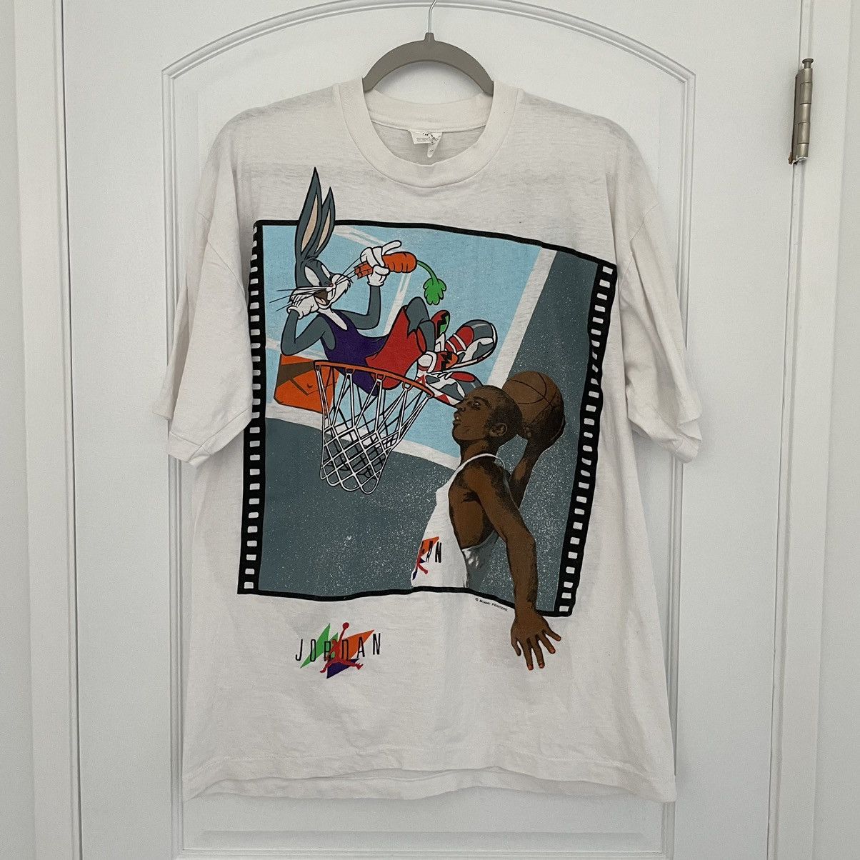 Jordan Brand × Vintage 1990s Michael Jordan & Bugs Bunny Space Jam ...