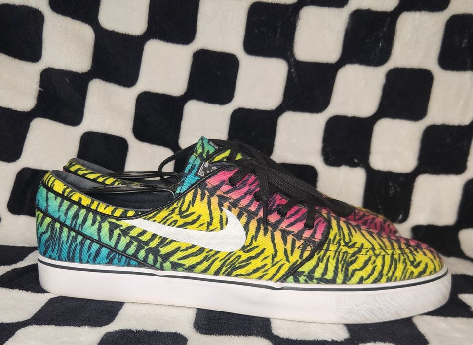 Nike Nike SB Zoom Stefan Janoski Tiger Stripe 69 Rasta Volt | Grailed