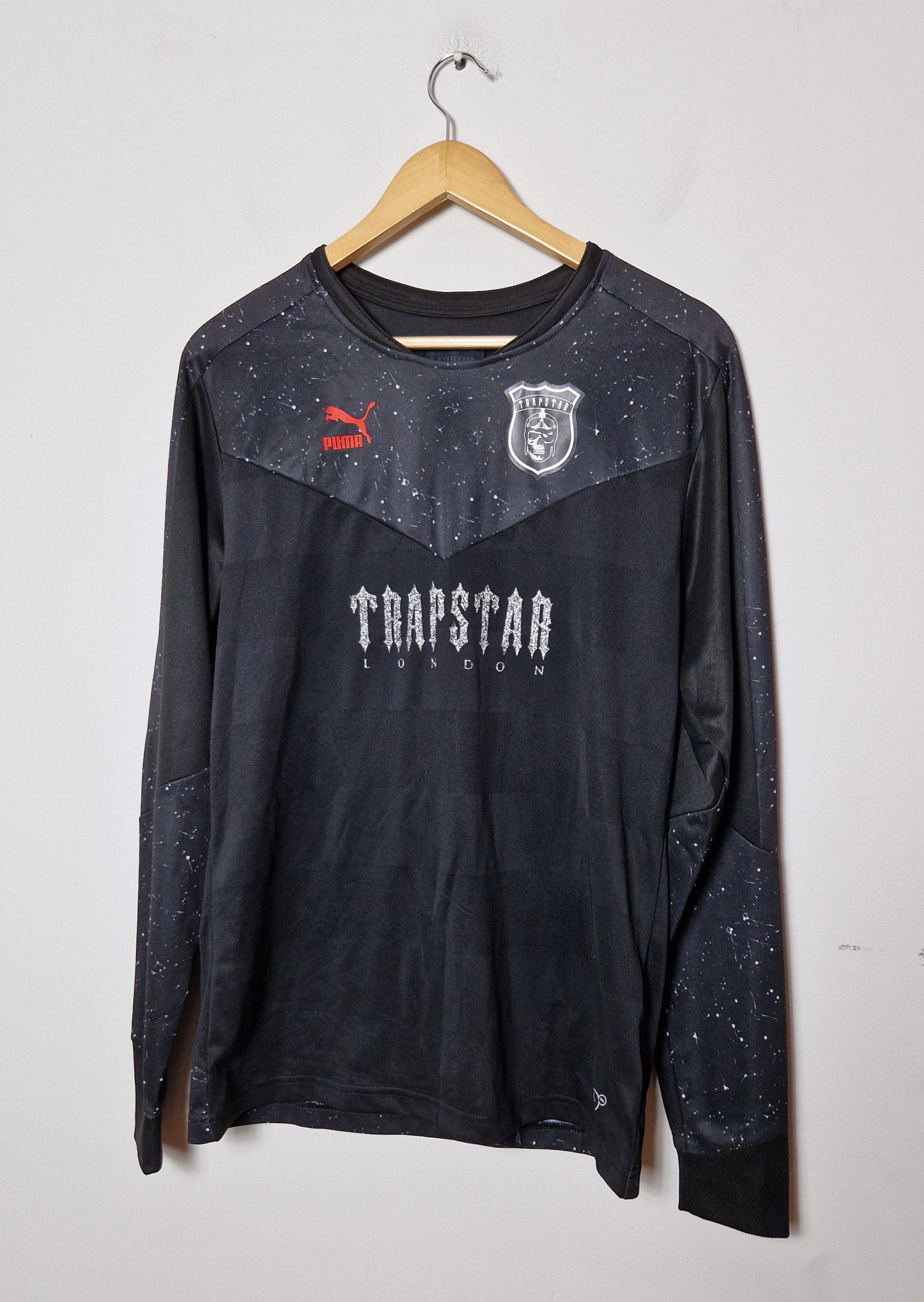 Puma × Streetwear × Trapstar London Puma x Trapstar longsleeve jersey ...
