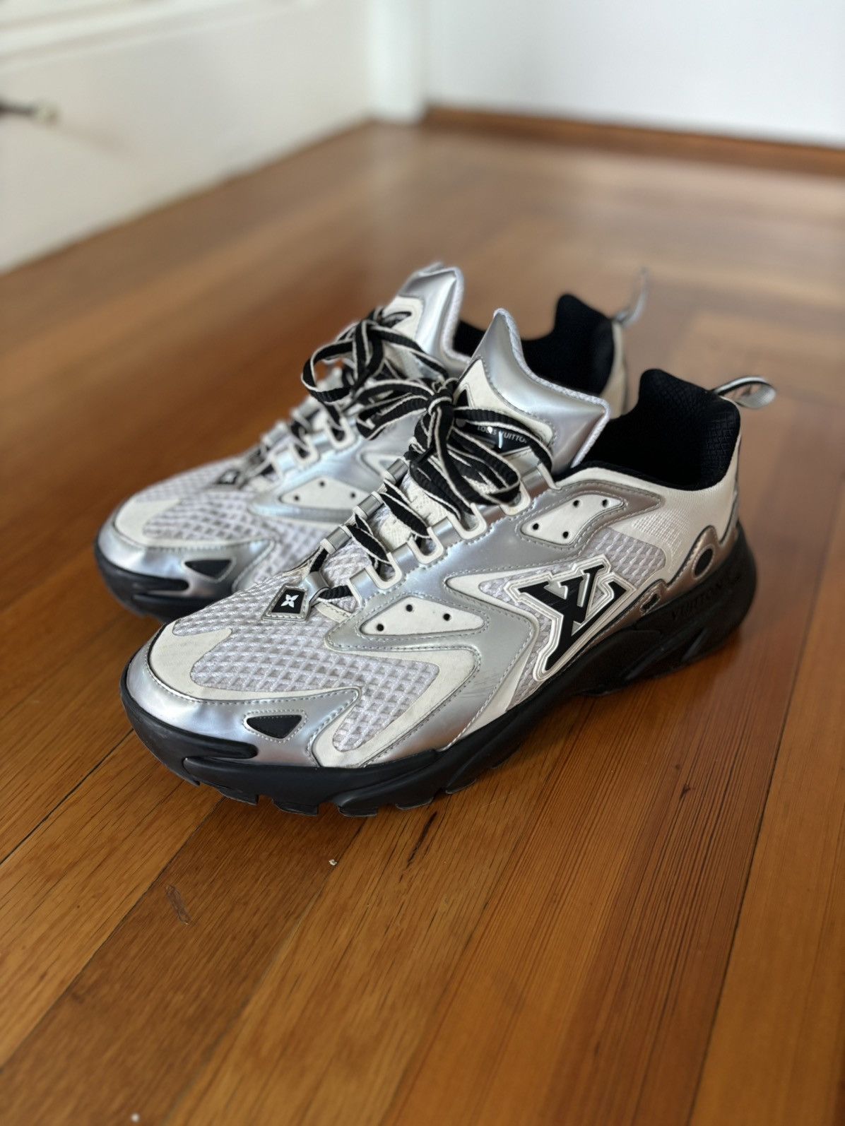 Louis Vuitton White and Silver Tactic Runners | Grailed