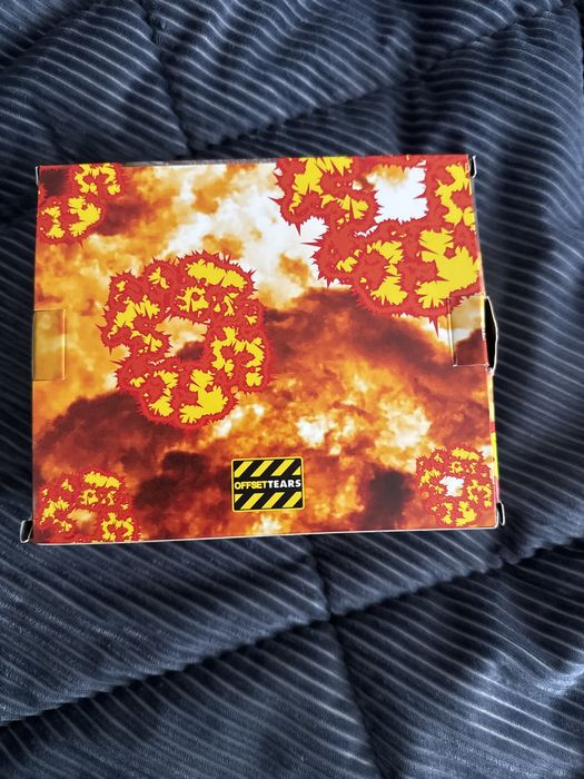 Streetwear Denim tears/offset collab BOX | Grailed