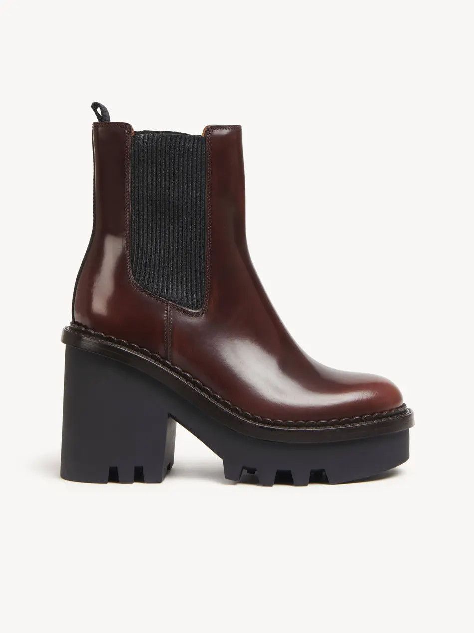 Chloe o1loc1c0624 CHC23 Owena Ankle Boots in Clay Brown | Grailed