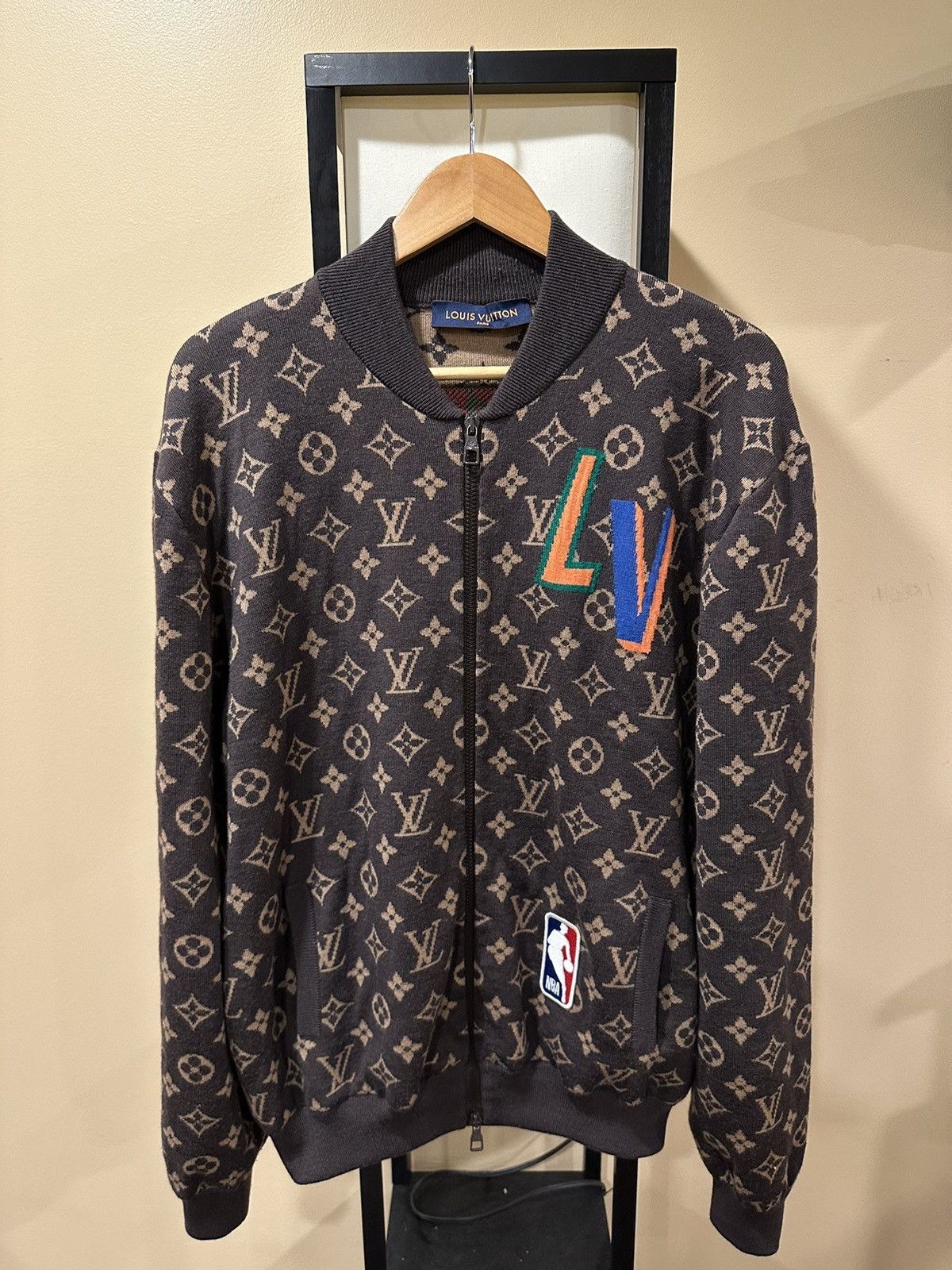Louis Vuitton × NBA × Virgil Abloh Louis Vuitton x NBA Graphic Blouson ...
