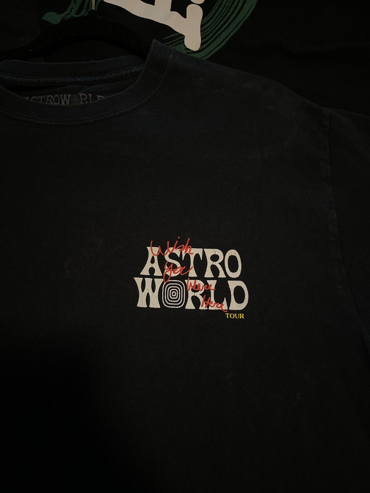 Travis Scott ASTROWORLD TOUR TEE TRAVIS SCOTT | Grailed