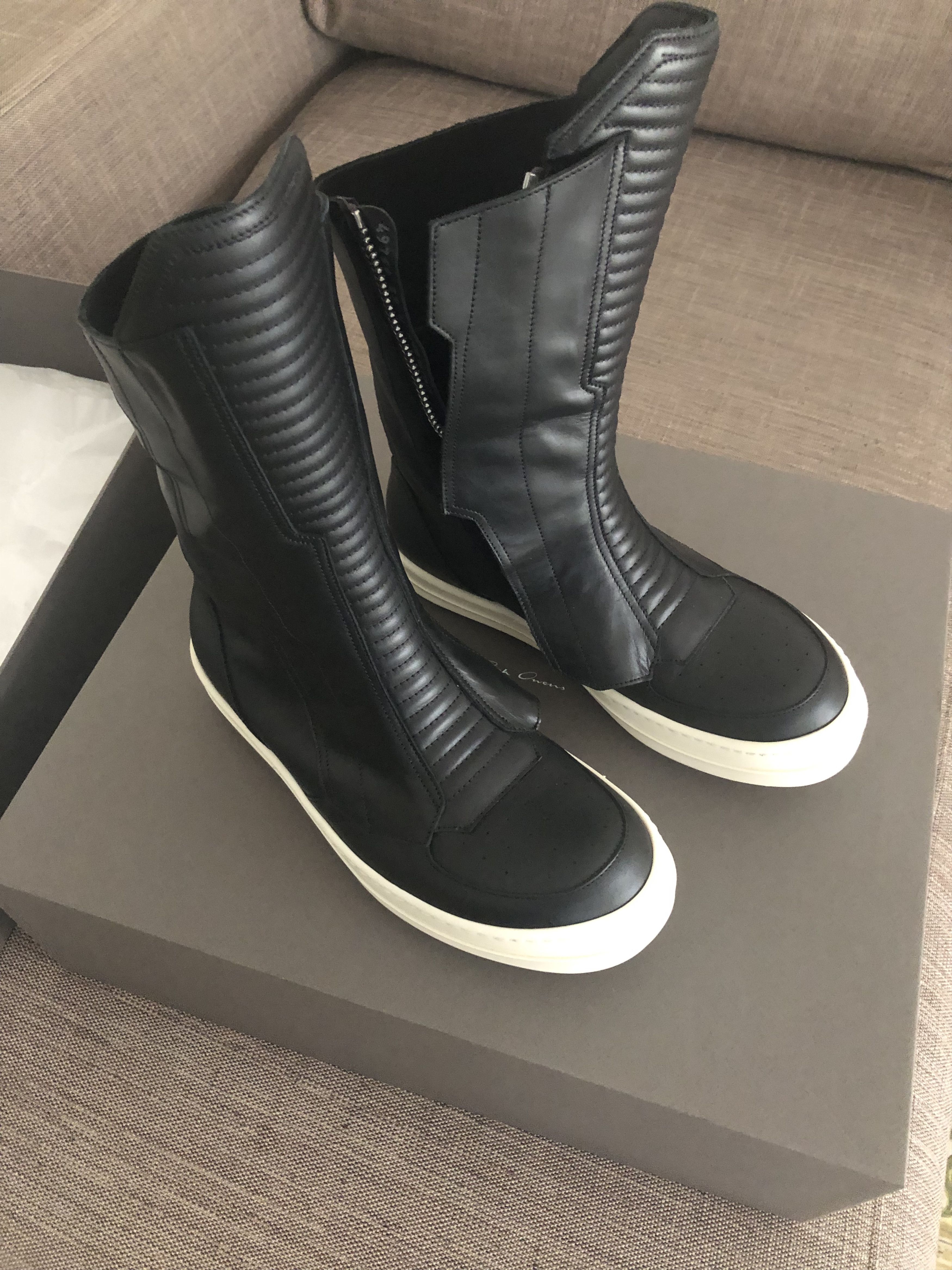 Rick Owens Round-toe leather Biker boots | Grailed